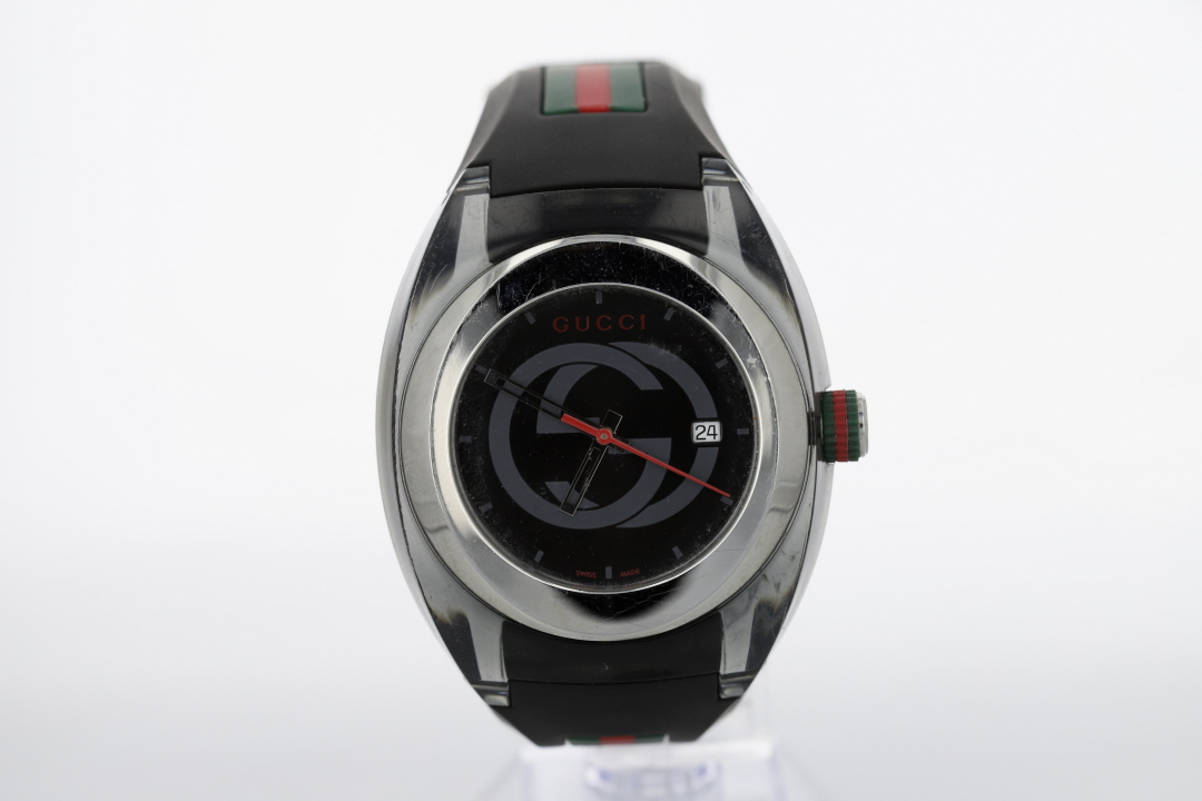Gucci Sync 45mm Black Dial Stainless Steel Rubber Strap Men's Wristwatch