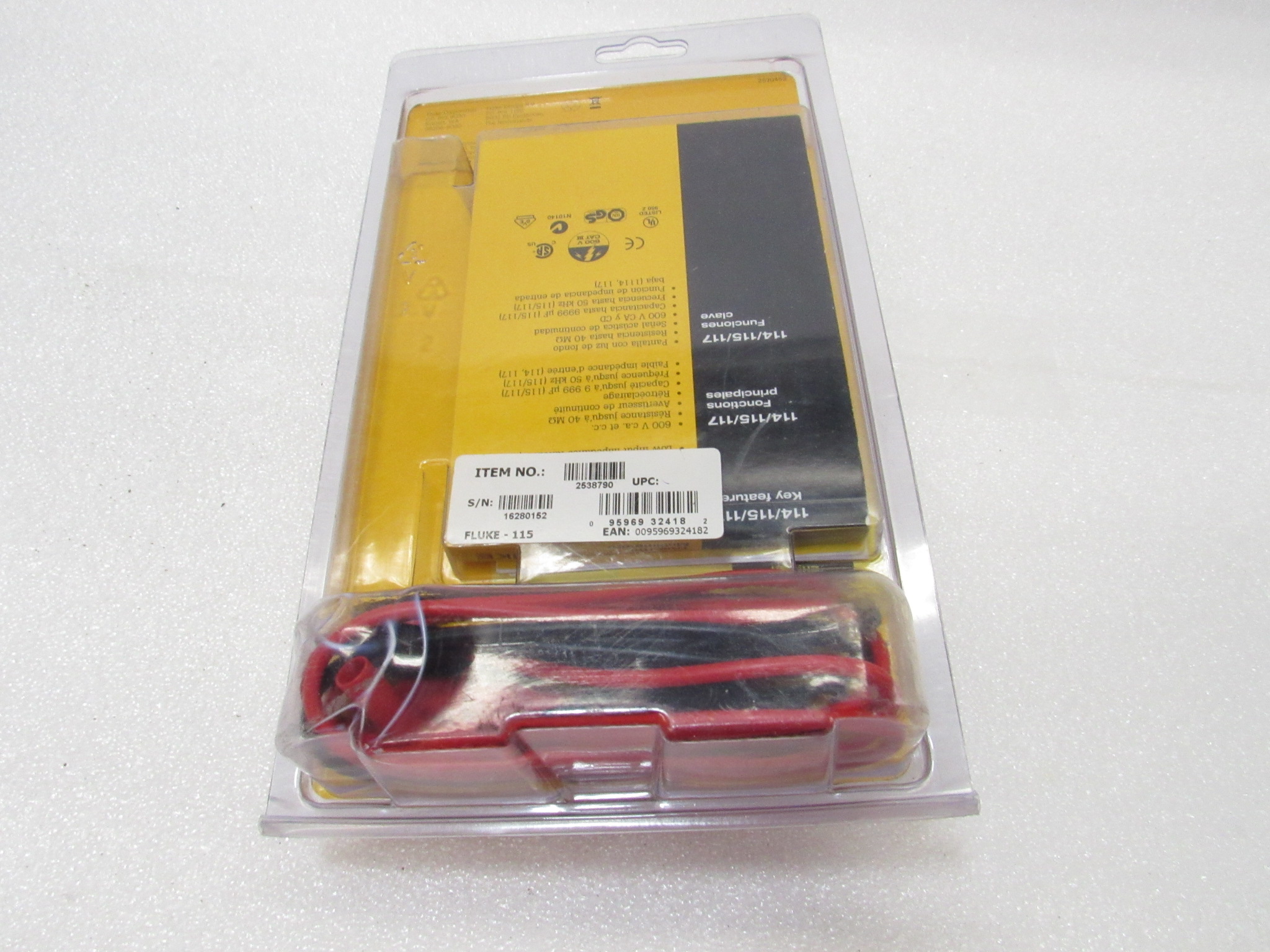 Fluke 115 True-RMS Digital Multimeter
