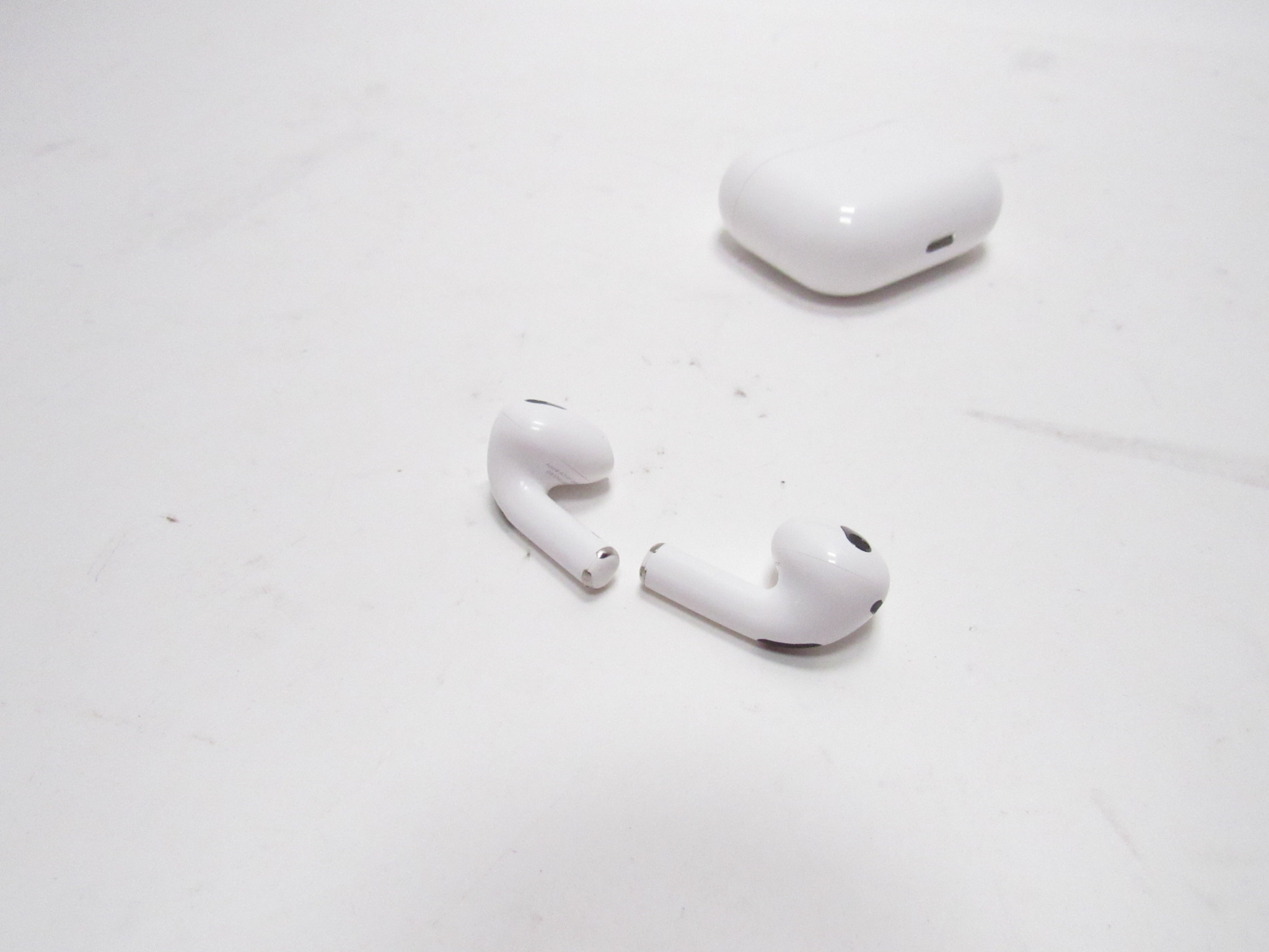 Apple A2565 MME73CH/A AirPods 3rd Generation Wireless Earbuds White