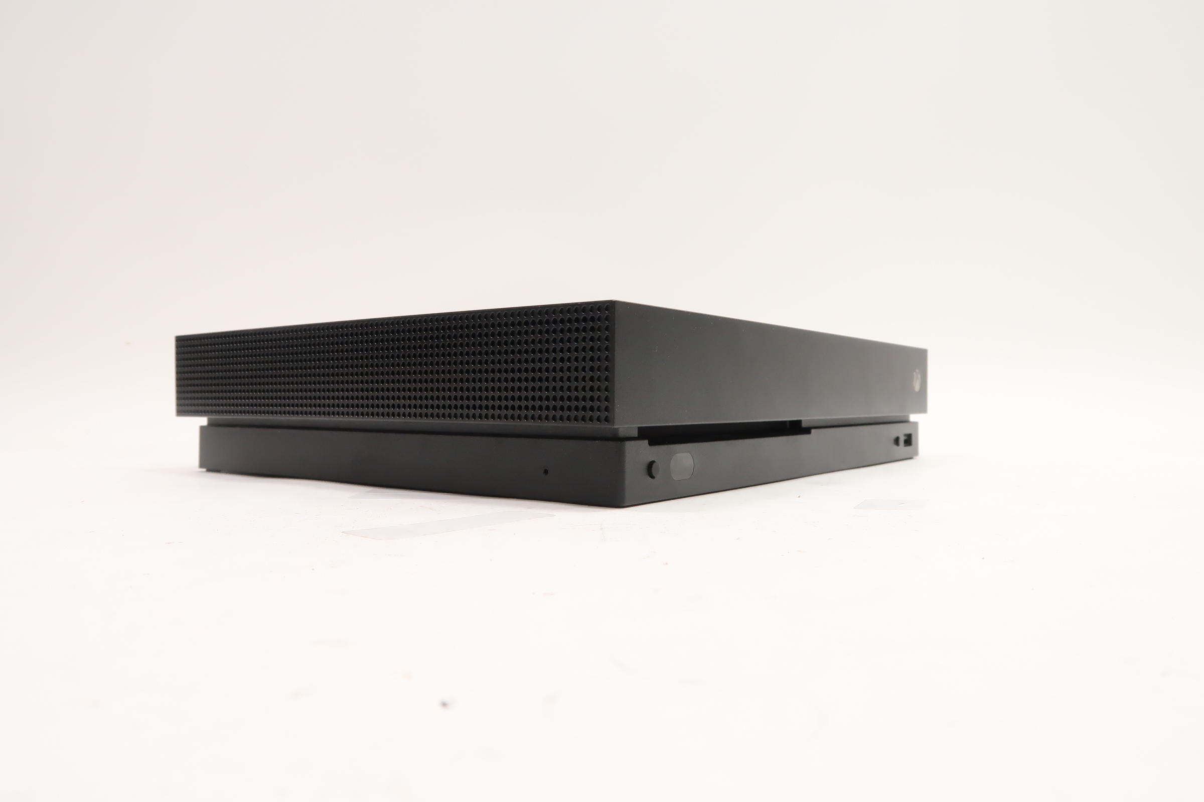 Microsoft Xbox One X 1787 1TB 4K Video Game Console - 2317