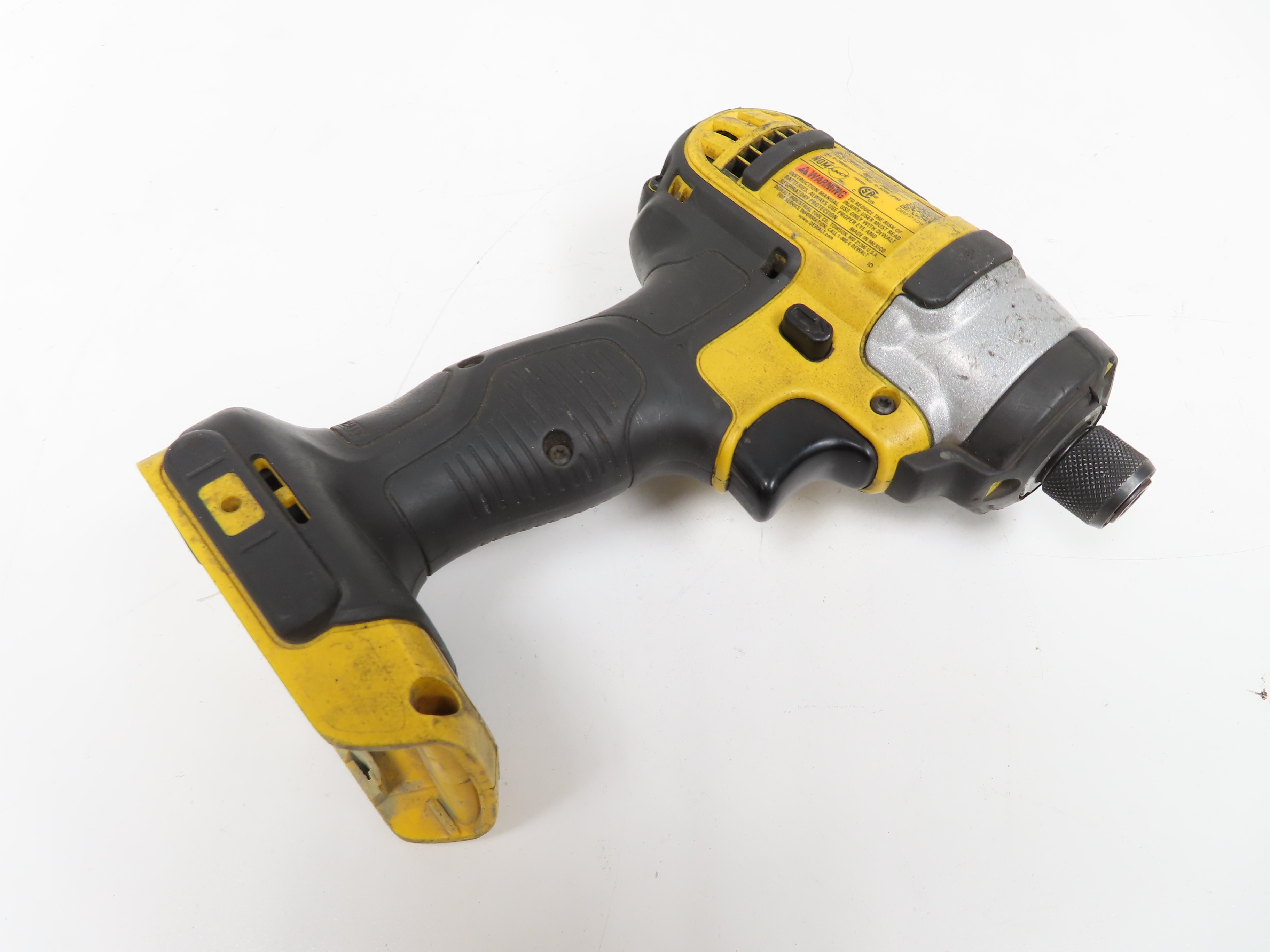 DeWalt DCF885 MAX 20V 1/4" Cordless Impact Driver (Tool Only)