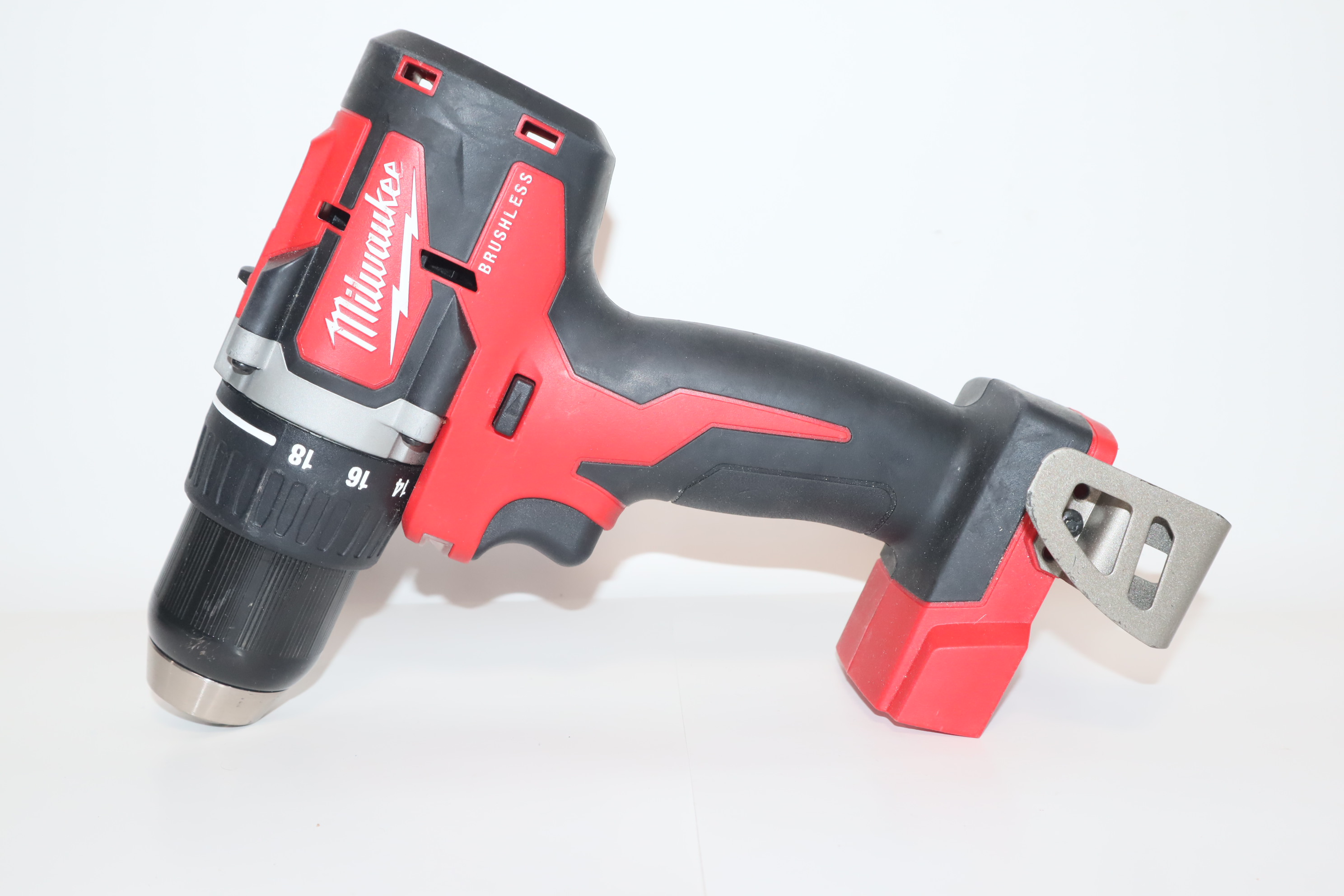 Milwaukee 2801-20 M18 Compact Brushless 1/2" Drill Driver 5358