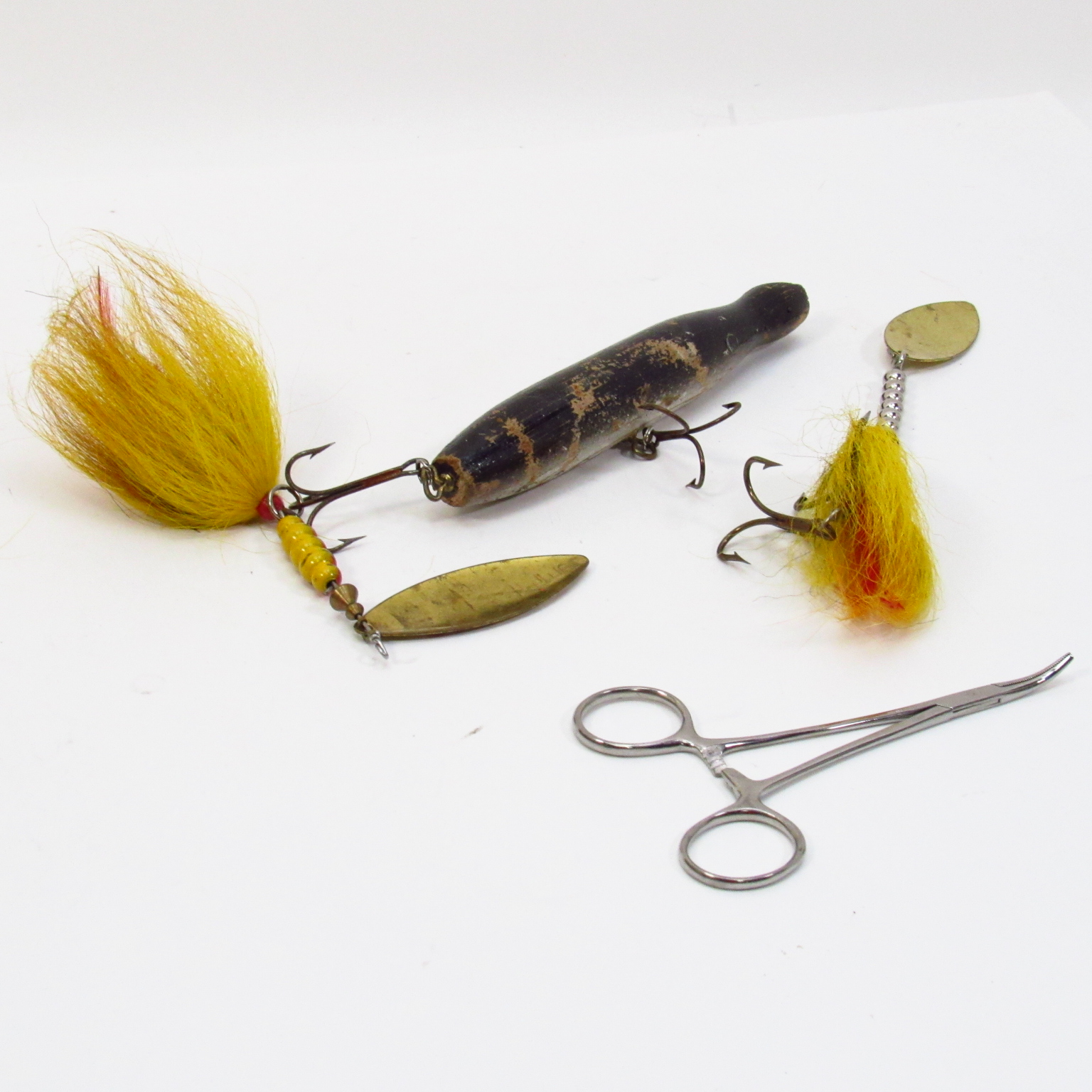 Assorted Fishing Muskie Lure Tackle Set