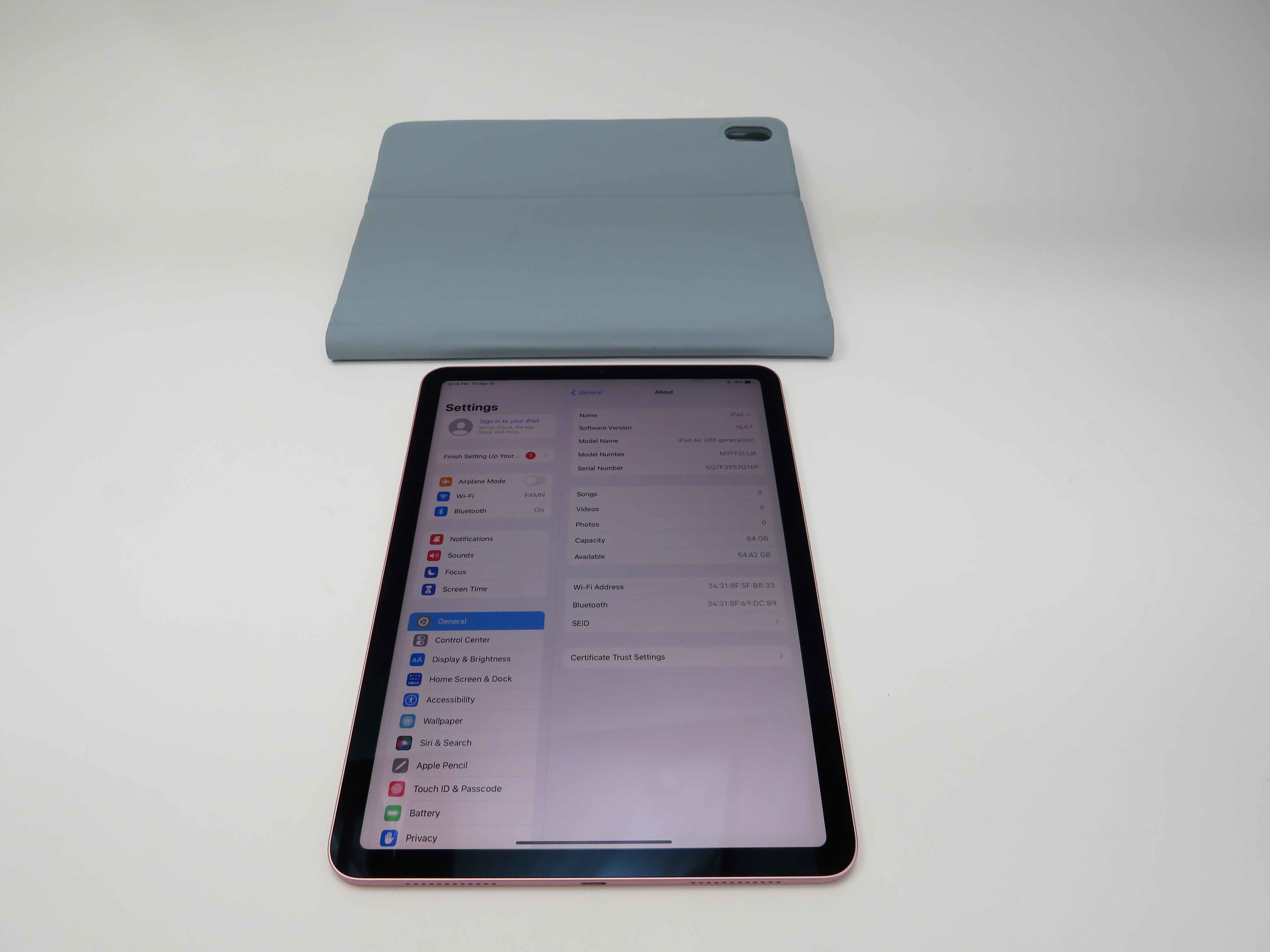 Apple iPad Air 4th Generation 10.9" 64GB Tablet A2316 MYFP2LL/A