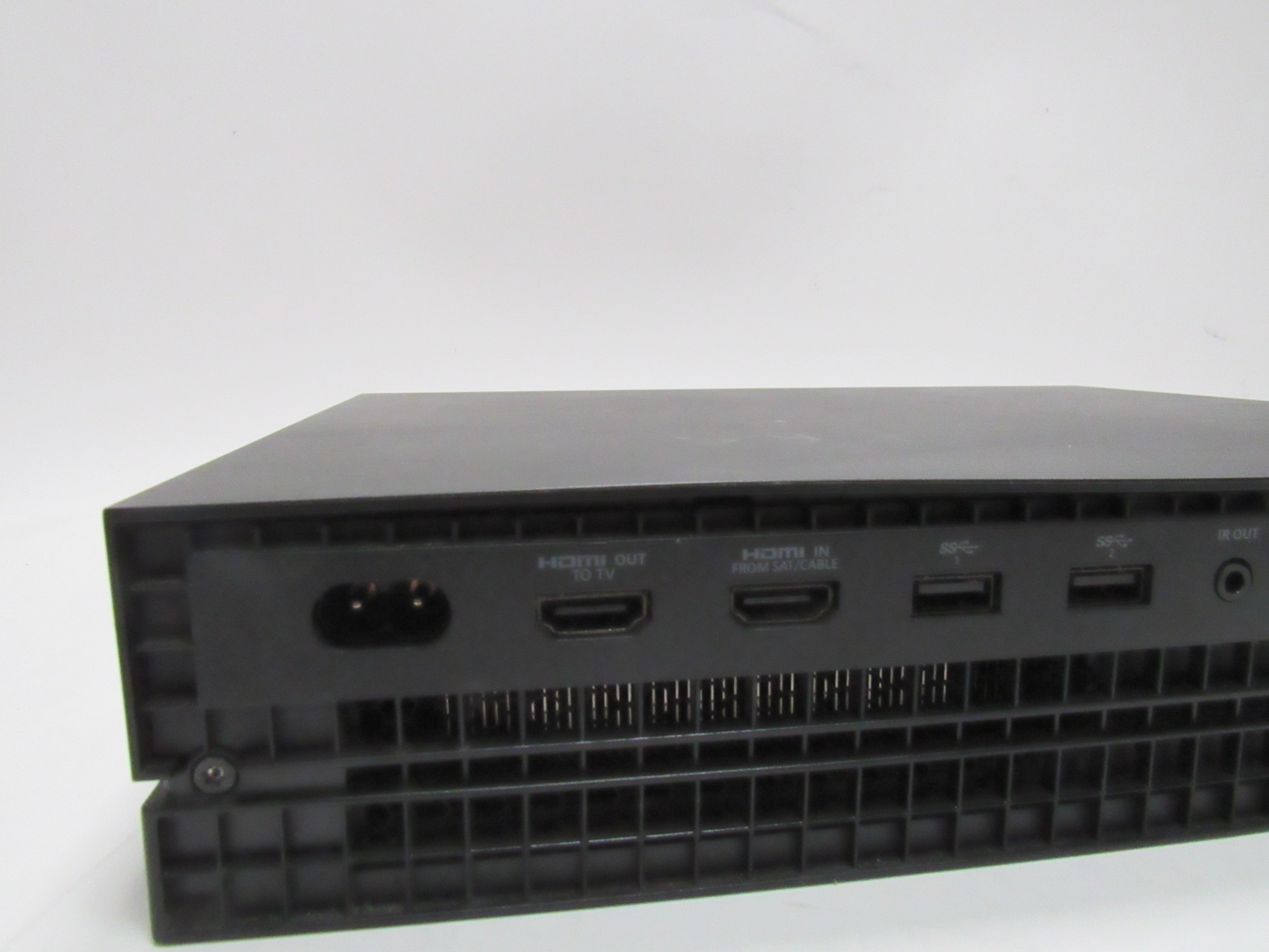 Microsoft Xbox One X 1787 1TB 4K Video Game Console 0802