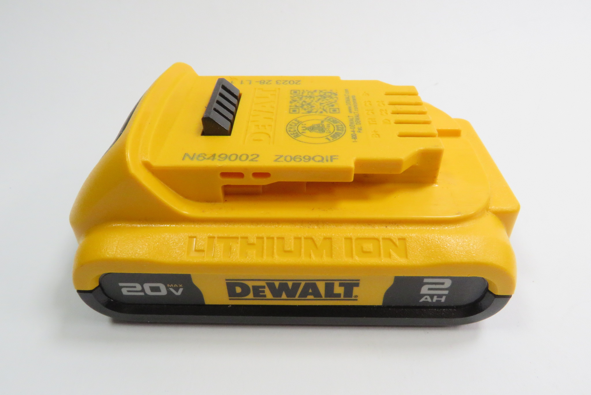 DeWalt DCS382 20-Volt MAX XR Lithium-Ion Cordless Brushless ...