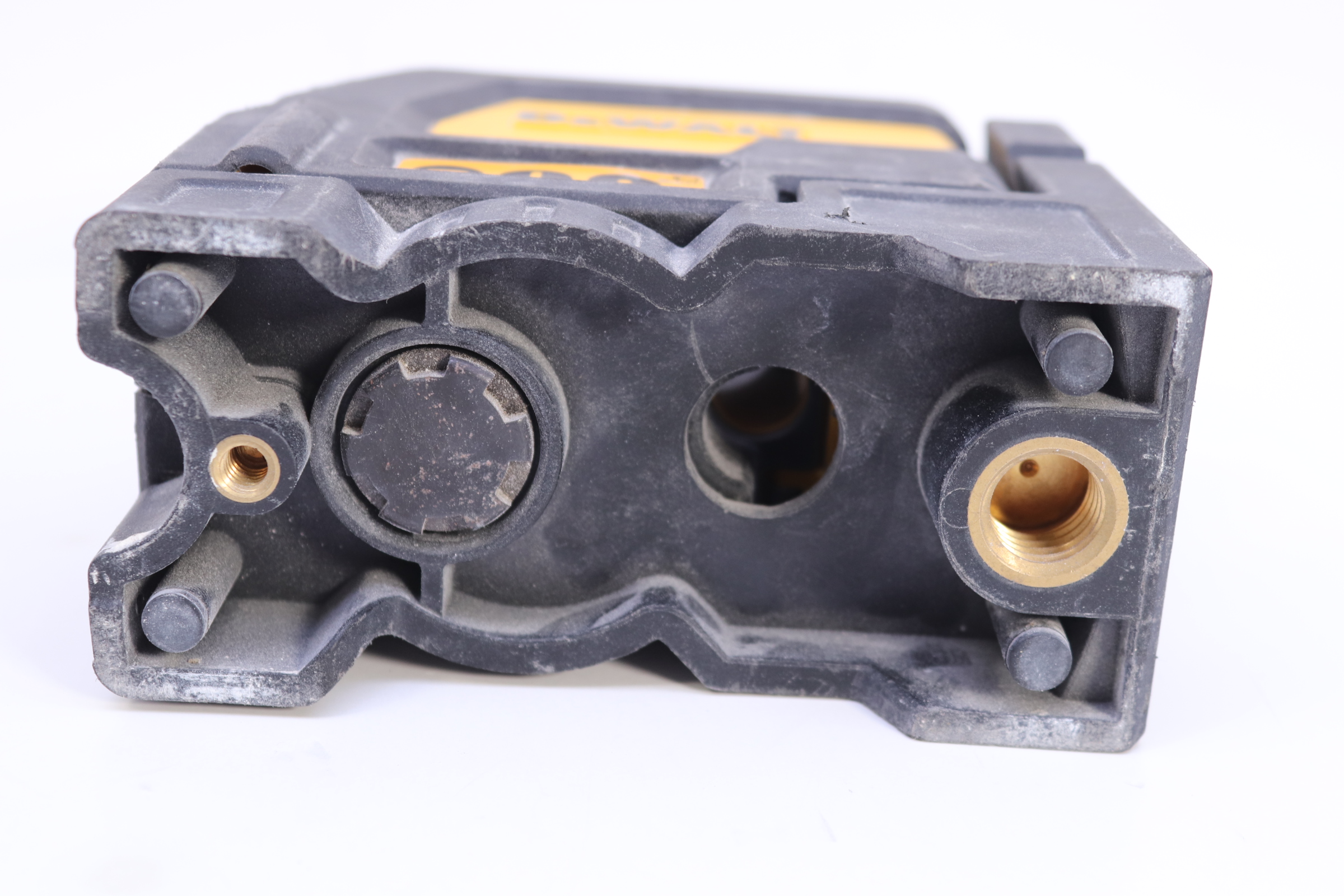 DeWalt DW0822 165" Red Self-Leveling Cross-Line and Plumb Spot Laser Level