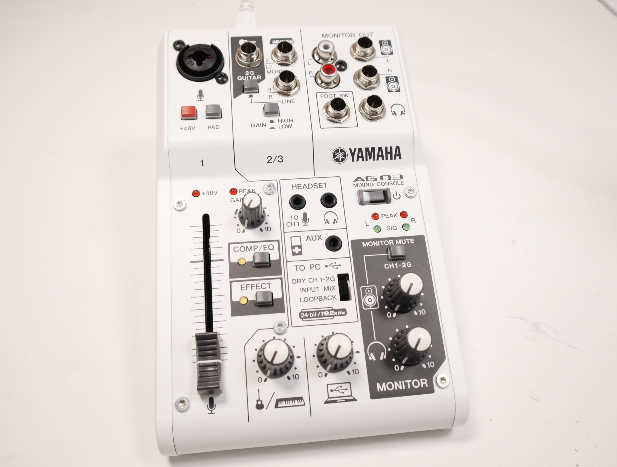 Yamaha AG03 3-Channel Mixer Interface USB White