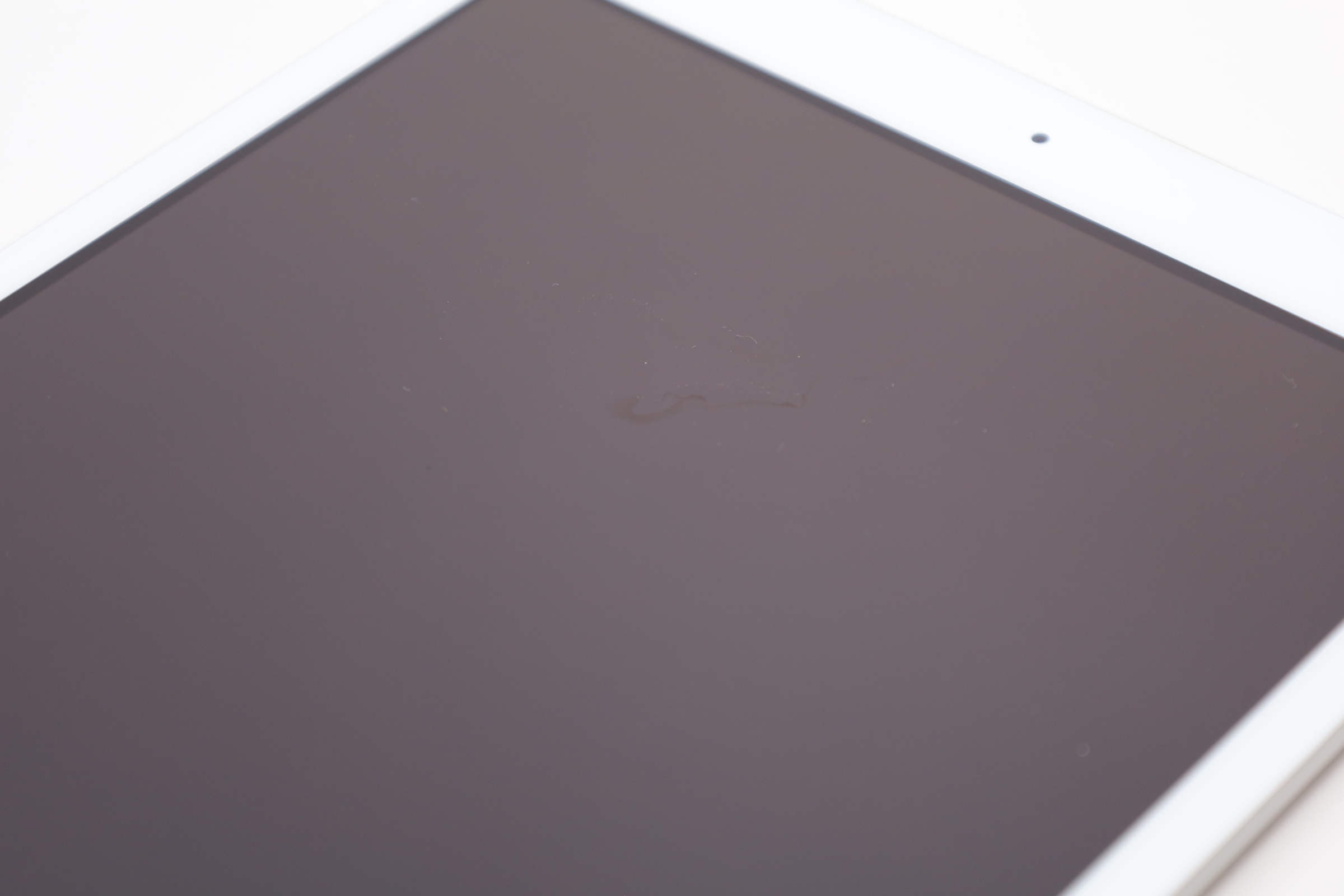 Apple iPad 7th Gen MW752LL/A 32GB Wi-Fi 10.2" Tablet - Silver