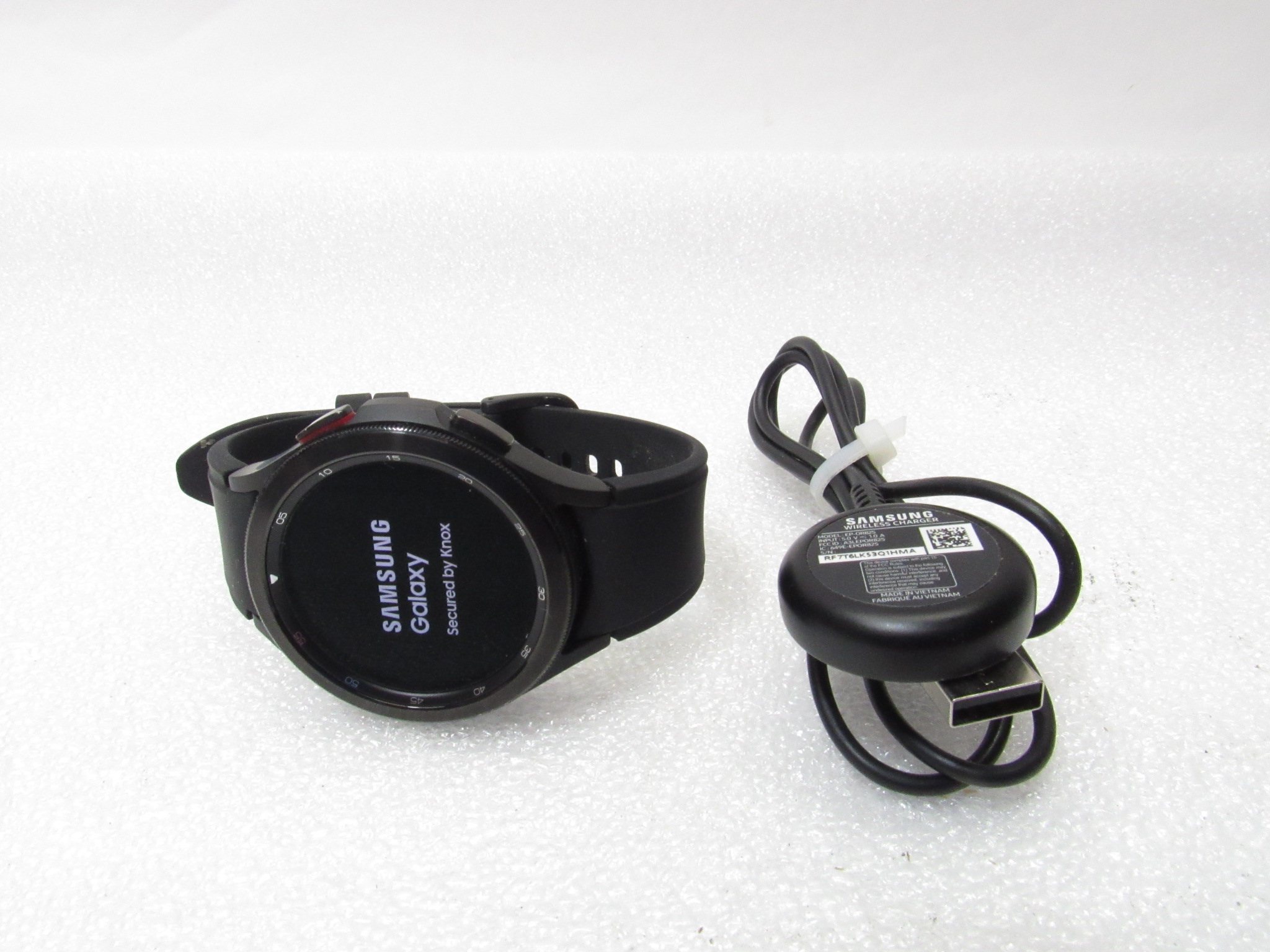 Samsung SM-R895U Galaxy Watch4 Classic 46mm Black