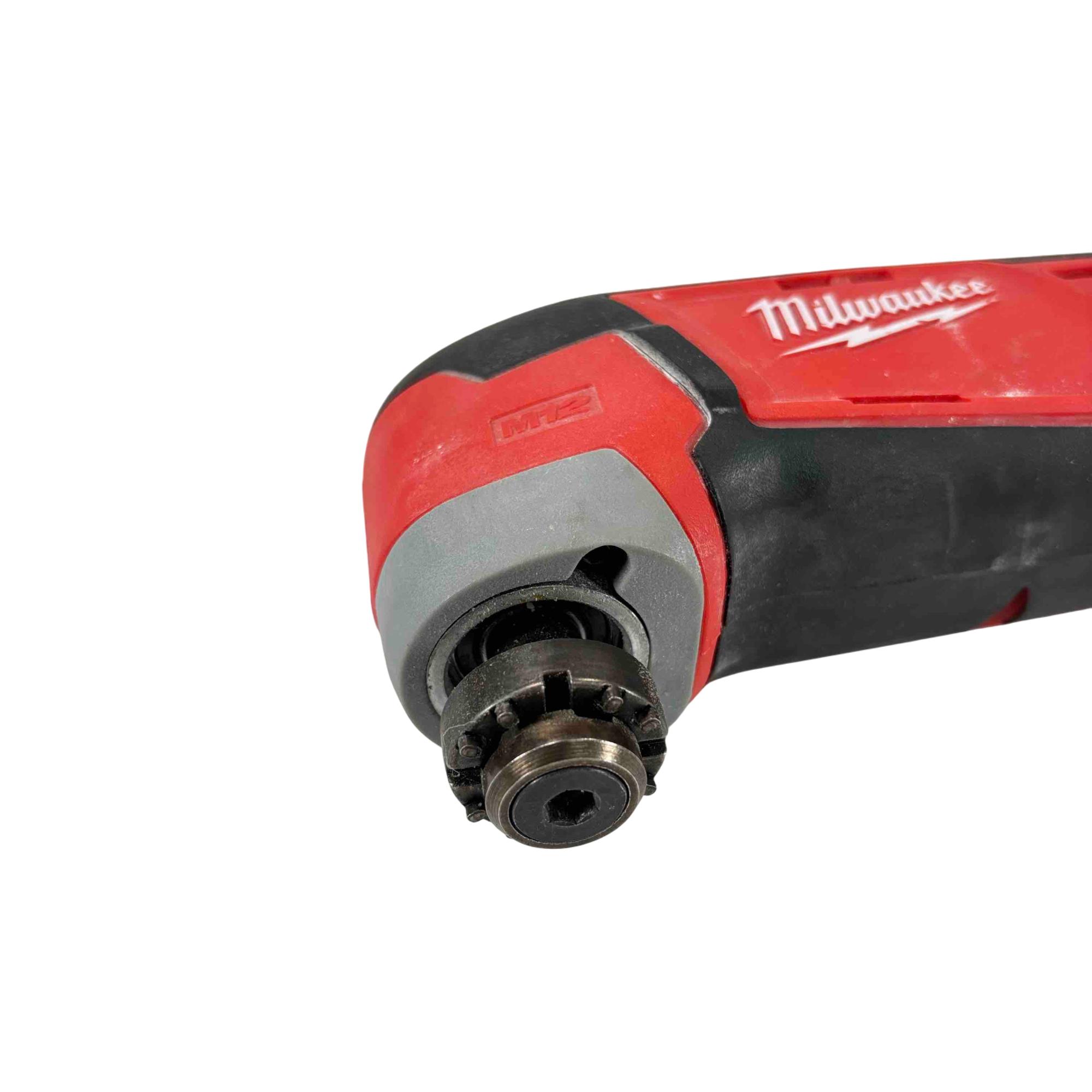 Milwaukee 2426-20 M12 12-Volt Lithium-Ion Cordless Oscillating Multi-Tool