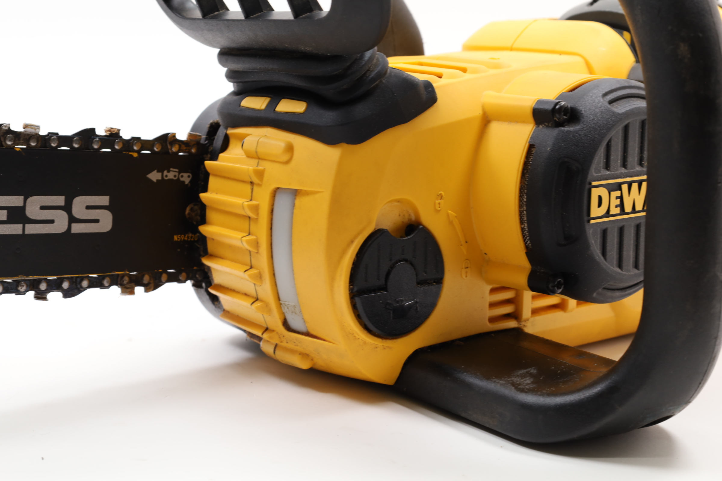 DeWalt DCCS670 60V MAX 16" Brushless Cordless Battery Powered Chainsaw