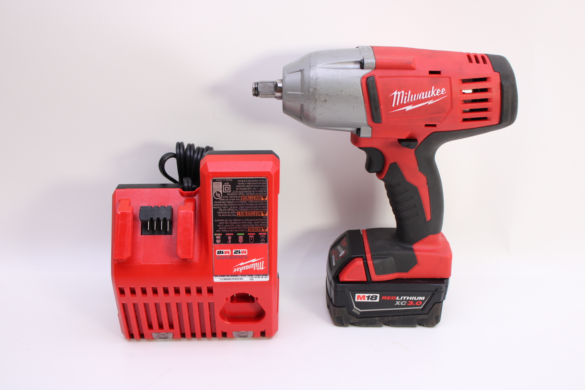 Milwaukee 2663-20 M18 18V Lithium-Ion 1/2" Cordless Impact Wrench