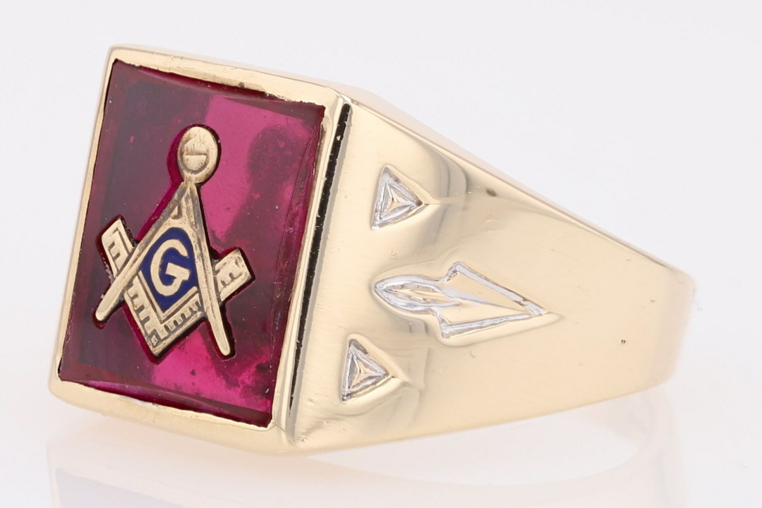 12.27mm Lab-Created Ruby Masonic Statement Band Ring 10k Yellow Gold Size 9