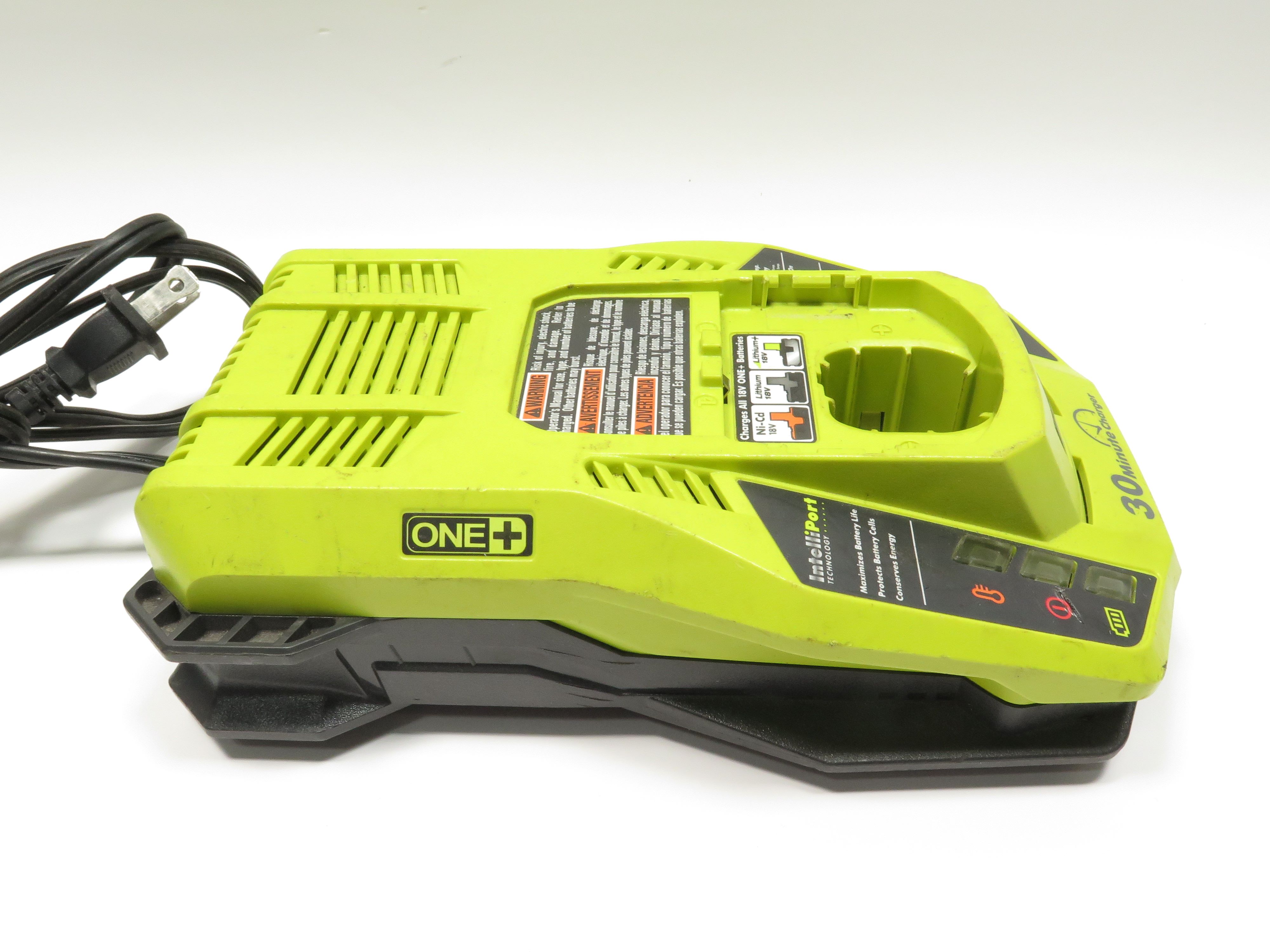 Ryobi P117 ONE+ 18V Dual Chemistry IntelliPort Charger Kit 3572