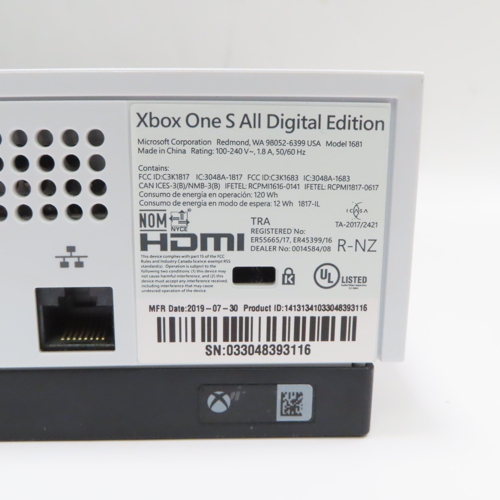 Microsoft 1681 Xbox One S All Digital Edition 1TB Home Console - White ...