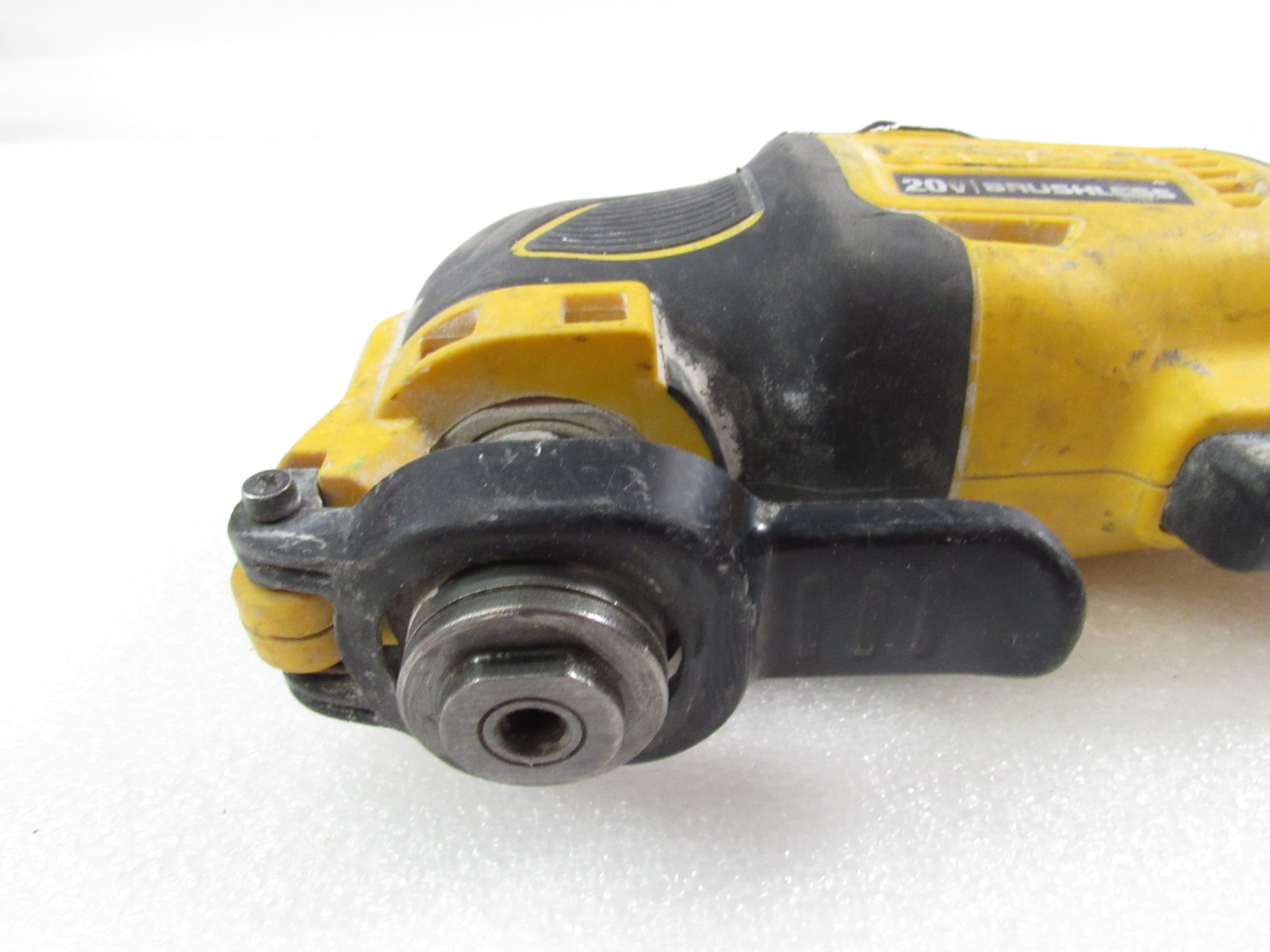 DEWALT DCS354 ATOMIC 20-Volt MAX Cordless Brushless Oscillating Multi-Tool