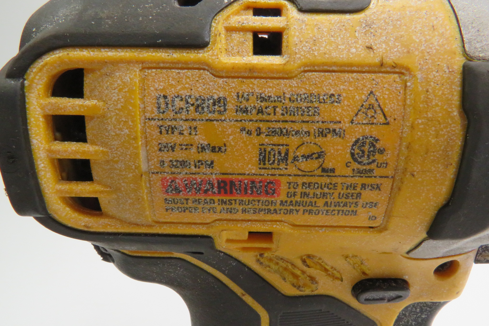 DeWalt DCF809 ATOMIC 20V MAX Cordless Brushless Compact 1/4" Impact ...