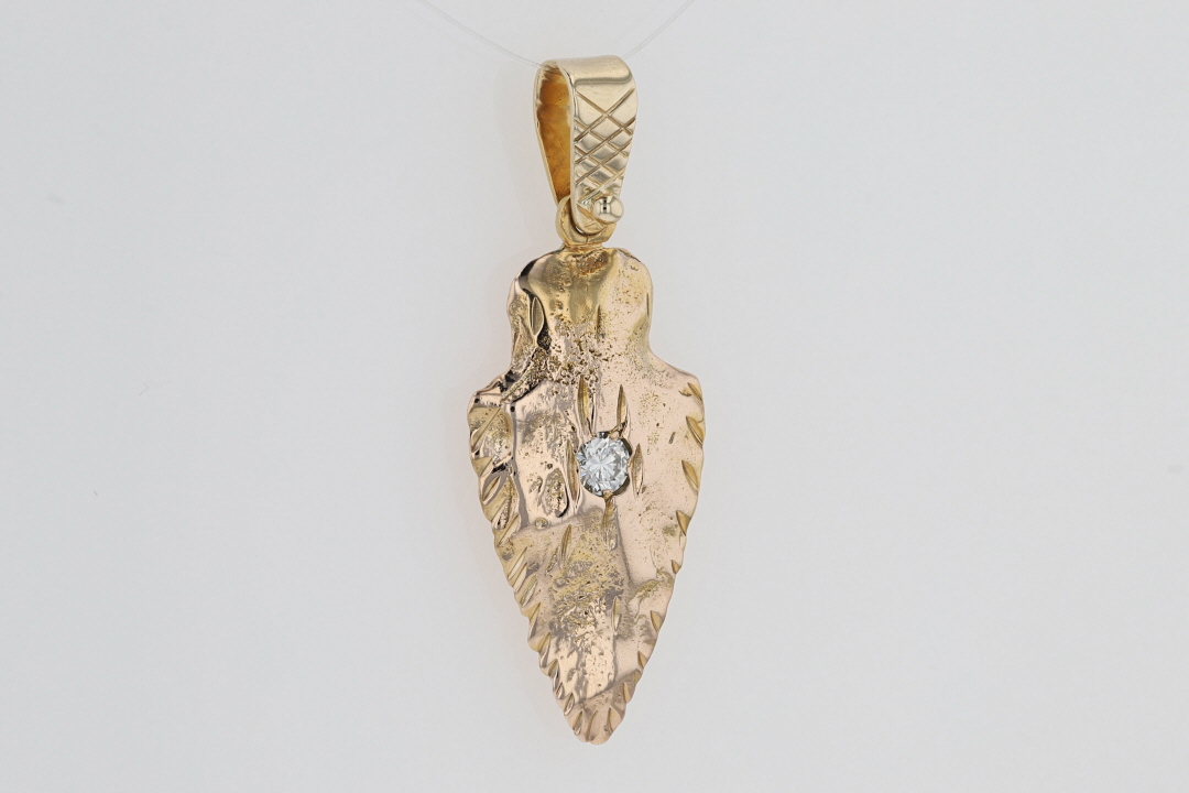 .33ct Round Cut Diamond Arrowhead Pendant w/o Chain 10k Yellow Gold 13. ...