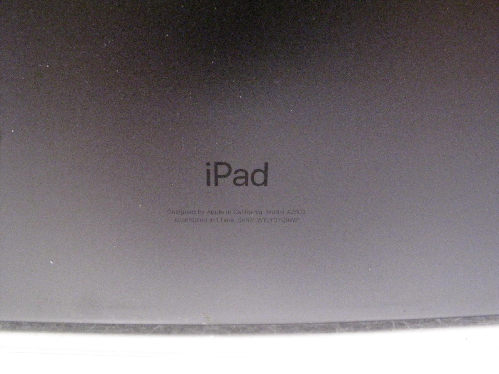 Apple iPad MK2N3LL/A A2602 256GB 9th Gen 10.2" Display Space Gray Wifi Only