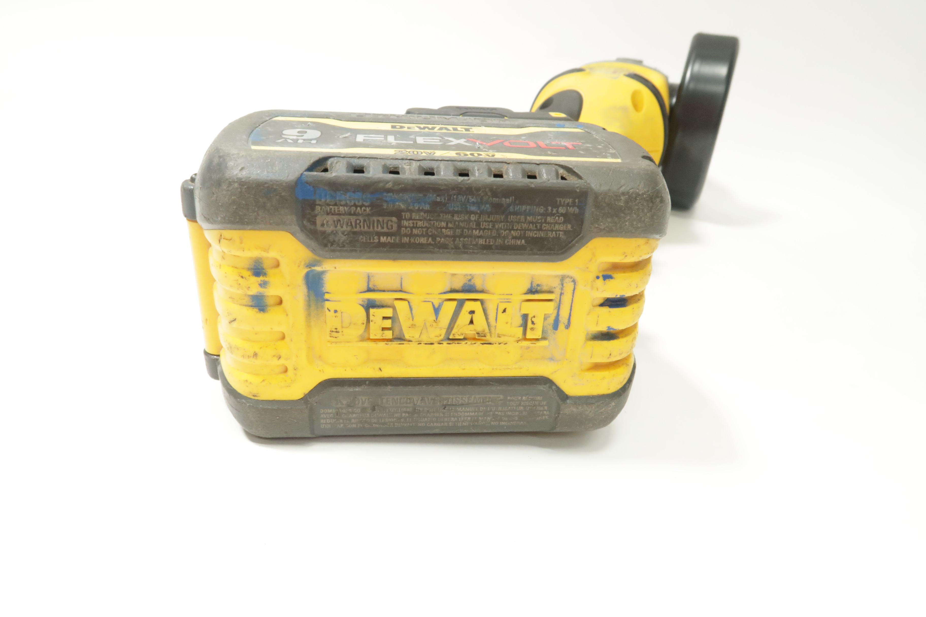 Dewalt Dcg418 Flexvolt 60v Max Brushless 4 1 2 In 6 In Cordless Grinder
