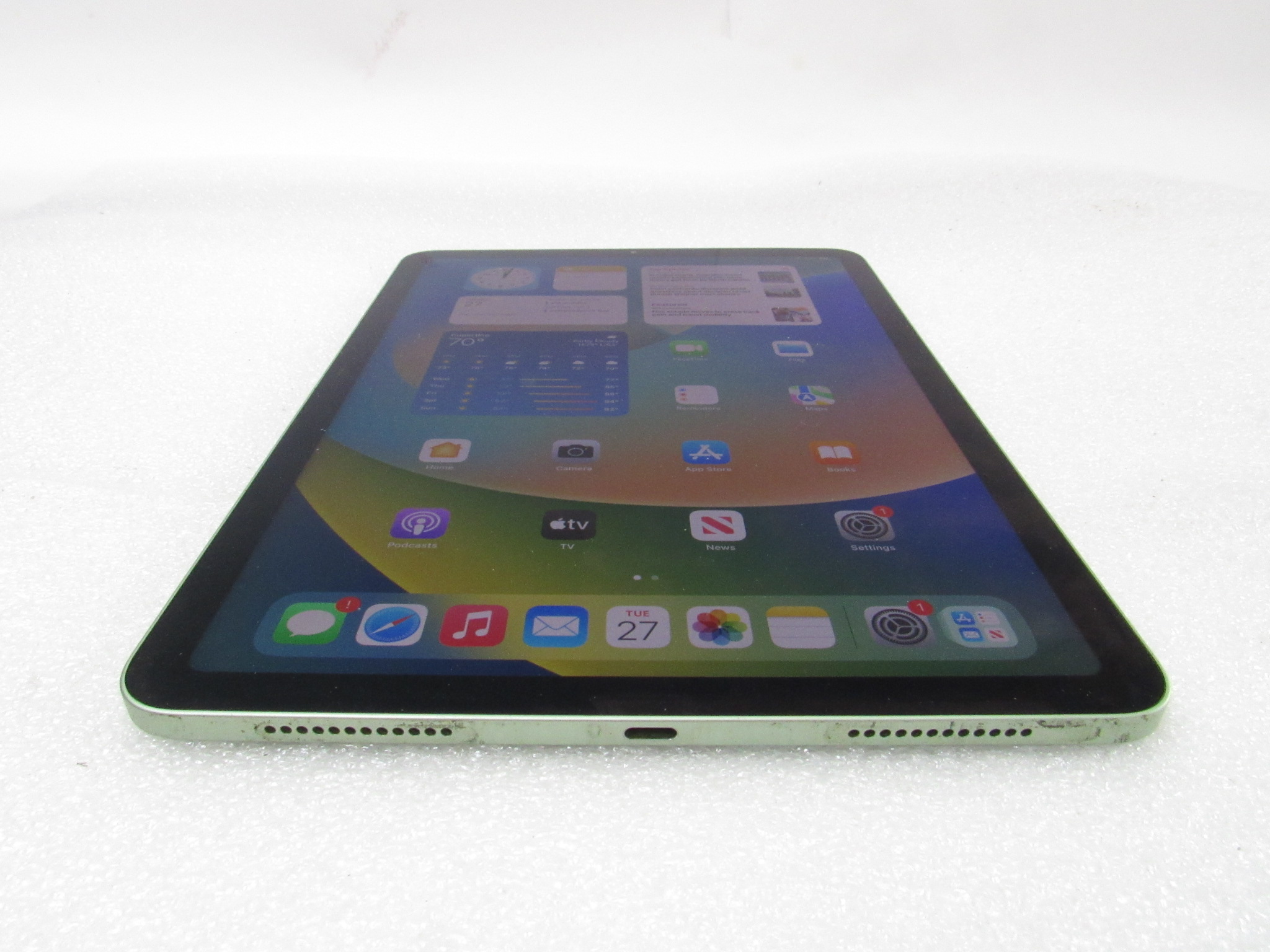 Apple MYFM2LL/A 10.9-Inch iPad Air 4th Gen Green 64GB Wifi