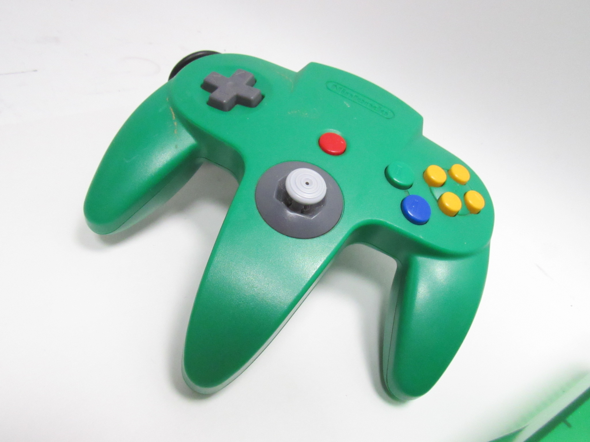 Nintendo 64 N64 NUS-001 Donkey Kong Jungle Green Video Gaming Console