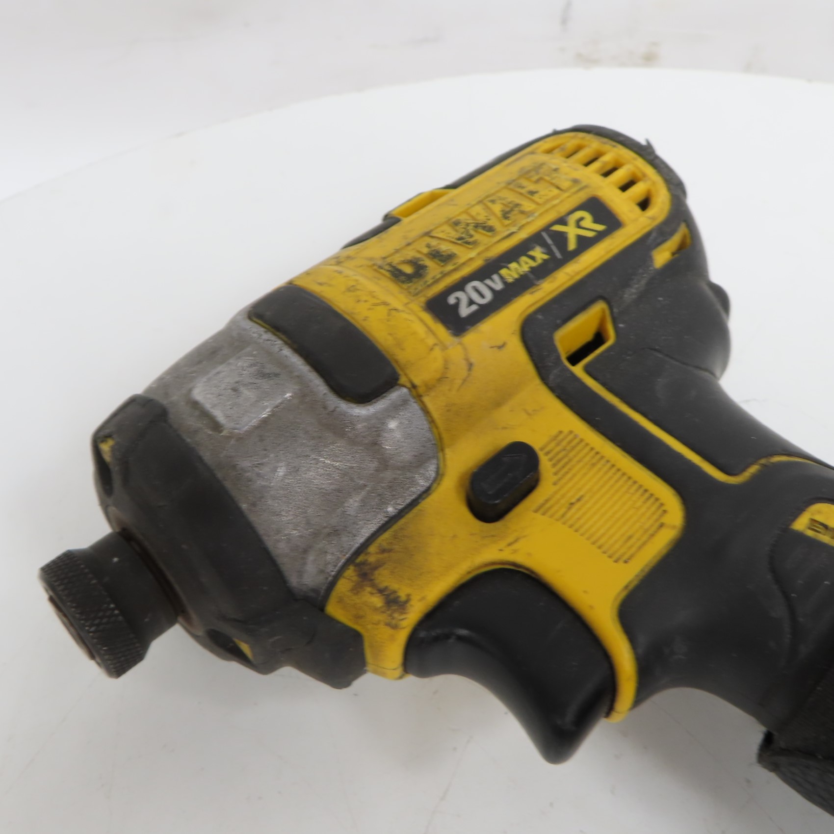 DeWalt DCF887 MAX XR 20V 1/4" Cordless Impact Driver