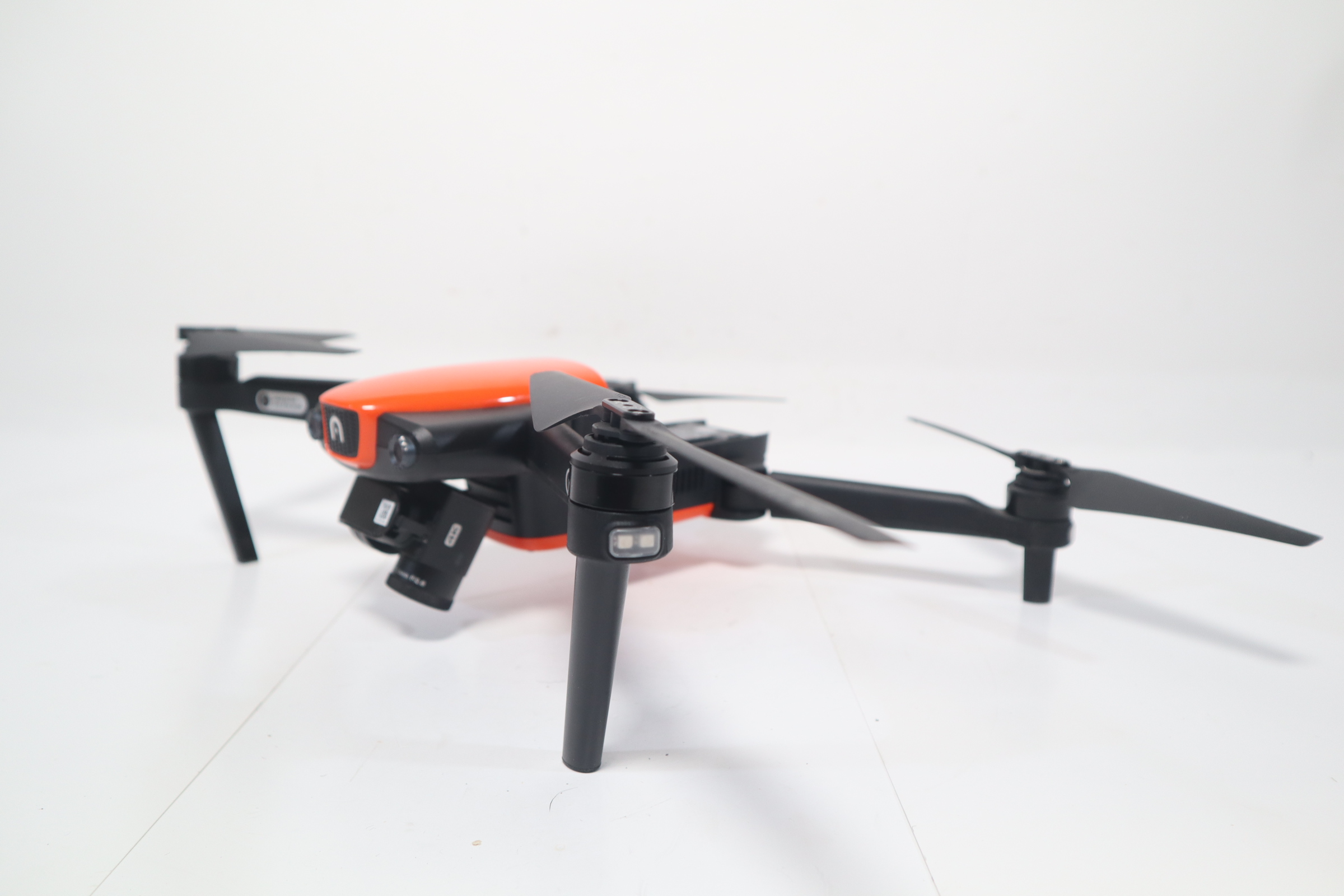 Autel Robotics EVO 4K Quadcopter Drone 2740/3 Batteries/Charger/Remote ...