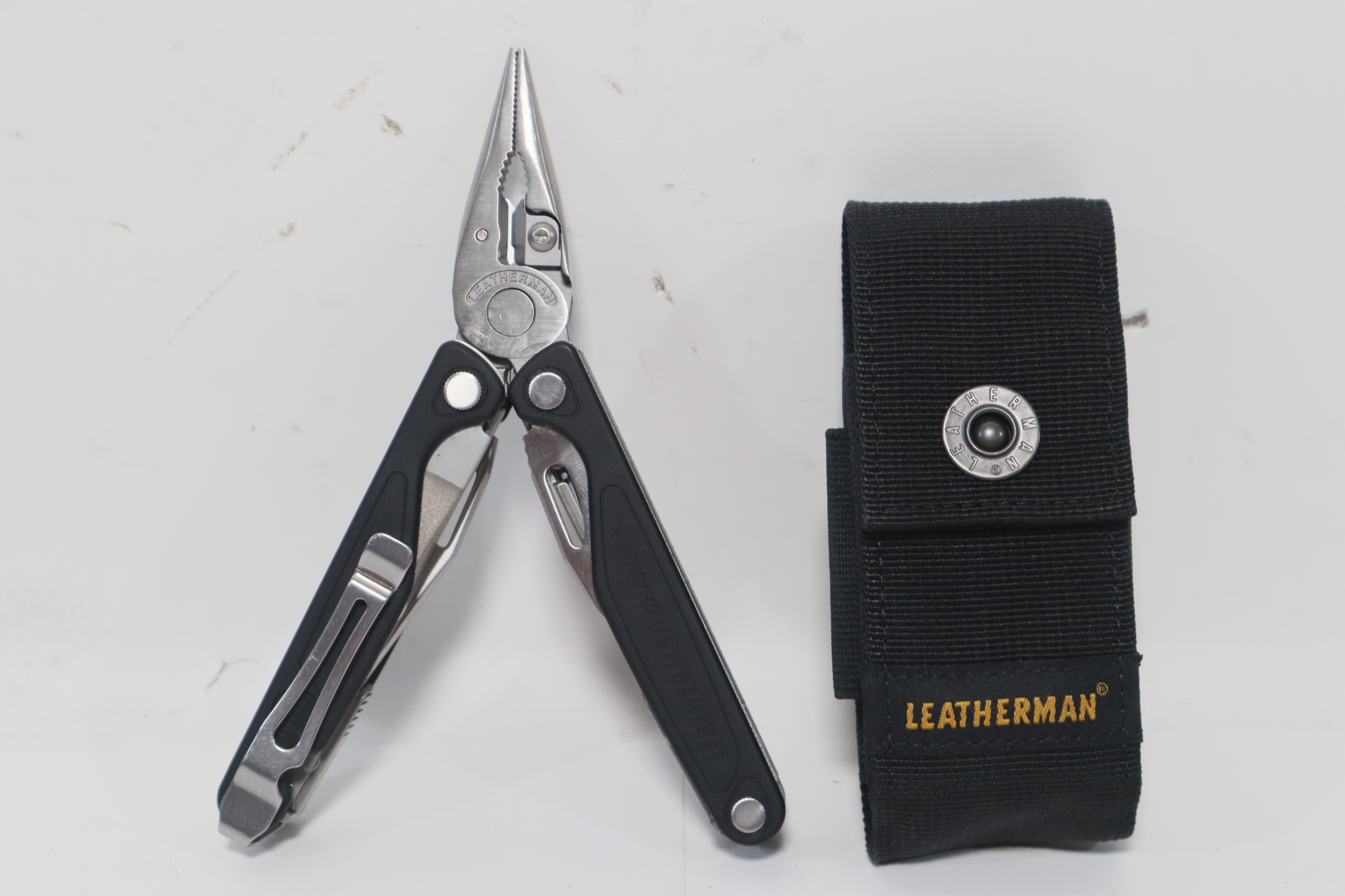 Leatherman CHARGE+ Black & Chrome 19-Piece Multitool