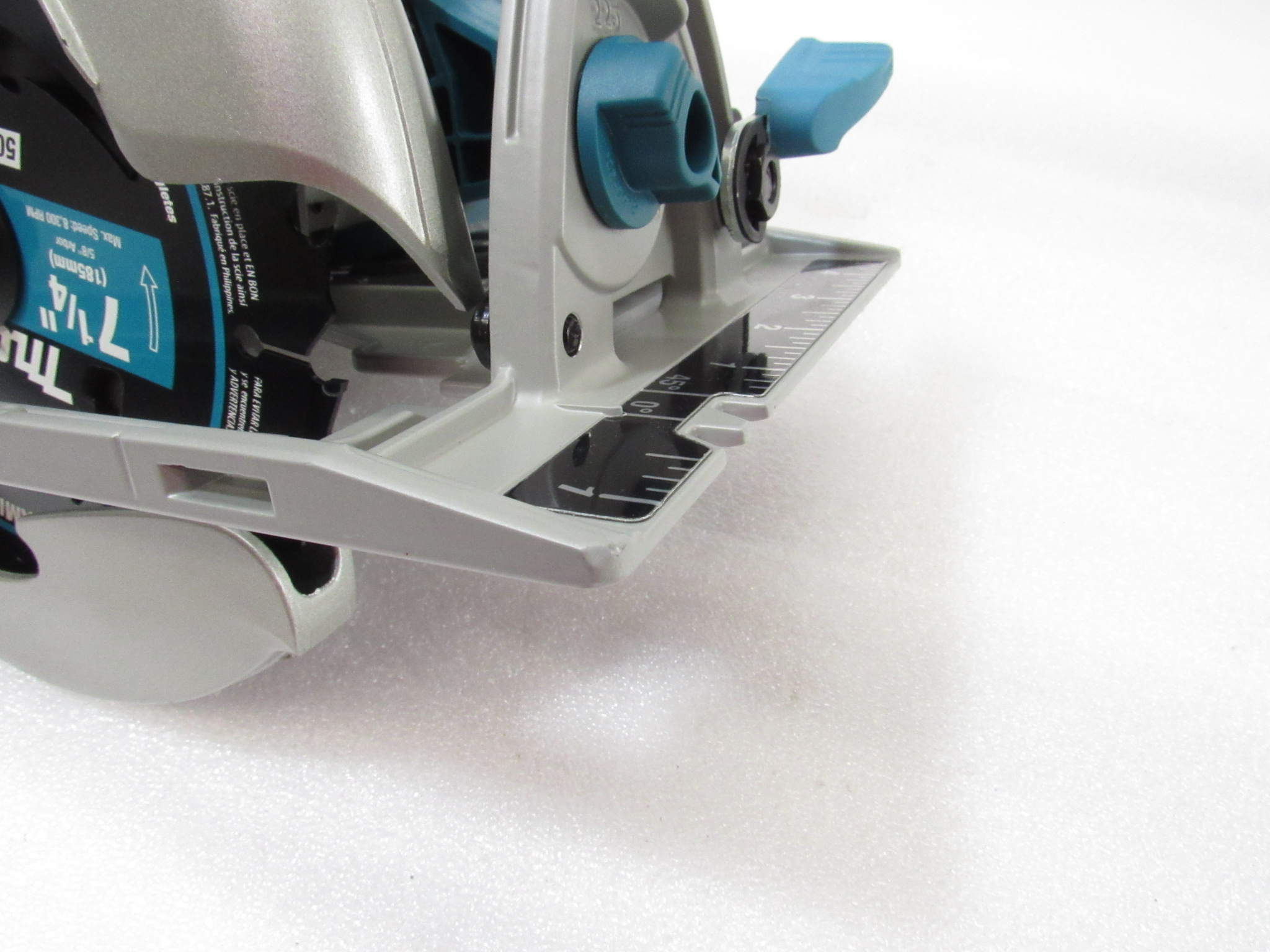 Makita 5007MG Corded Circular Saw 7 1/4"