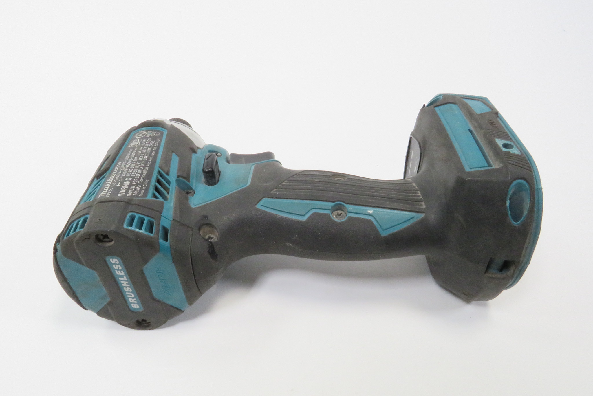 Makita XDT14 18V LXT Lithium-Ion Brushless 1/4" Cordless 3-Speed Impact Driver