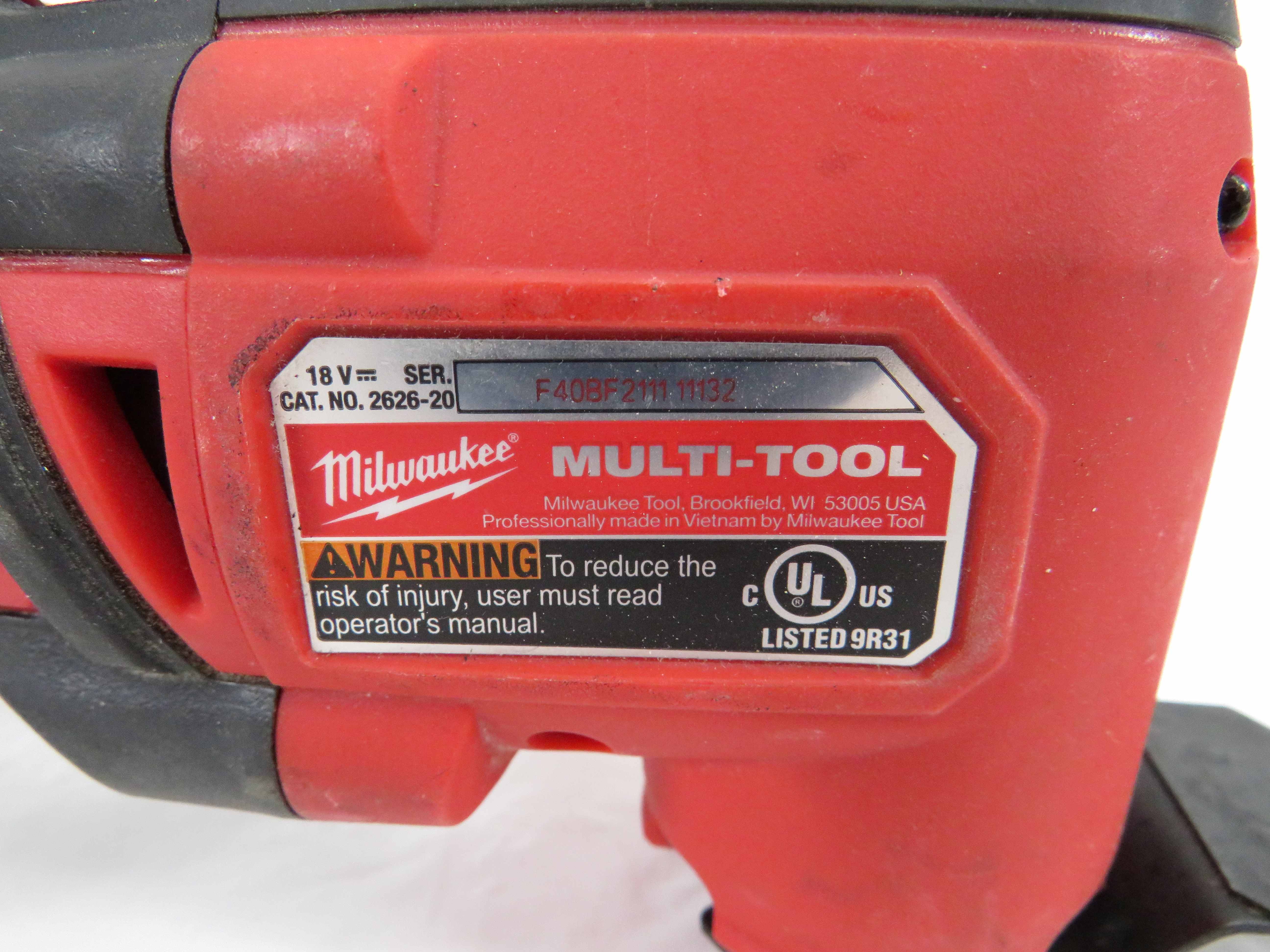 Milwaukee 2626-20 M18 Lithium-Ion Cordless Handheld Oscillating Multi-Tool