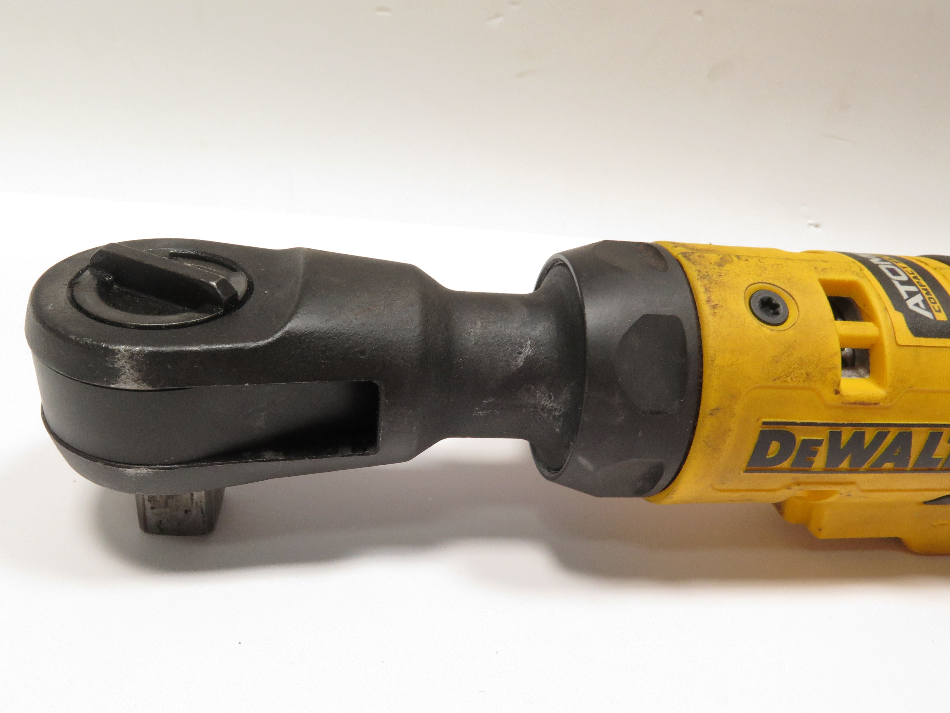 DeWalt DCF512 ATOMIC 20V MAX Cordless 1/2 in. Ratchet 6648
