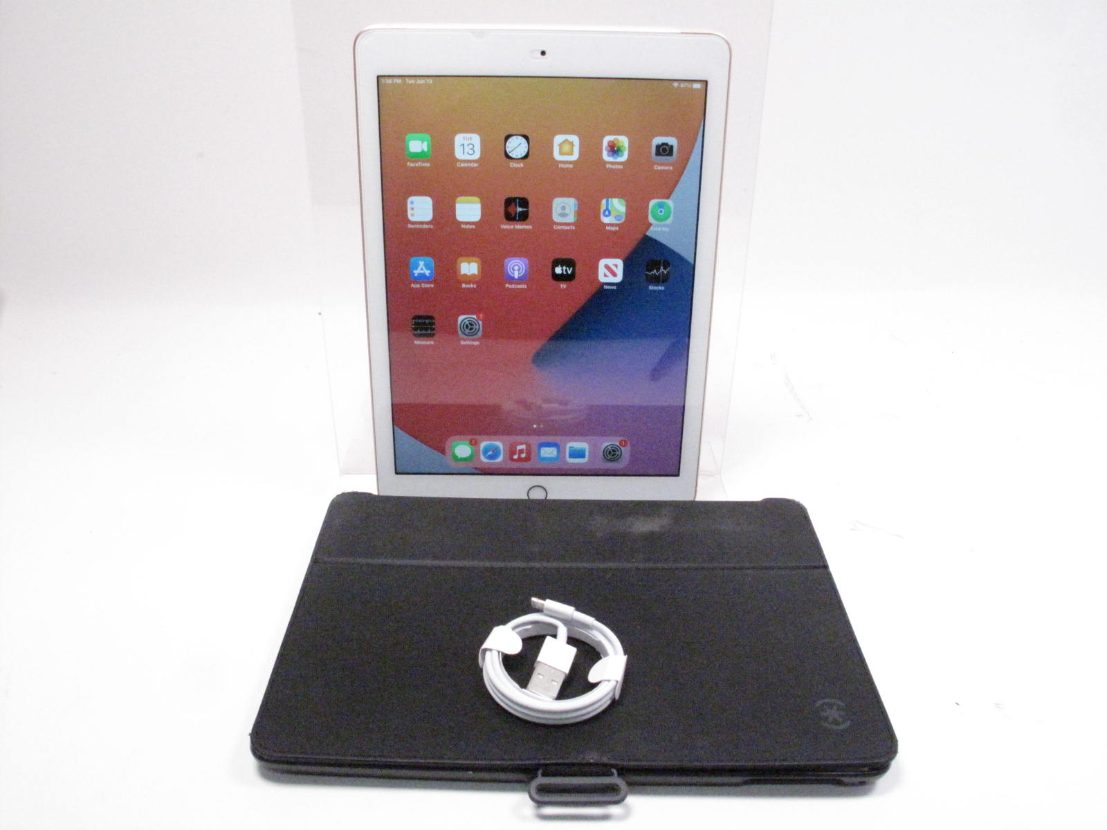 Apple iPad MRM32LL/A A1954 6th Gen 32GB Verizon+Wifi 9.7" Display