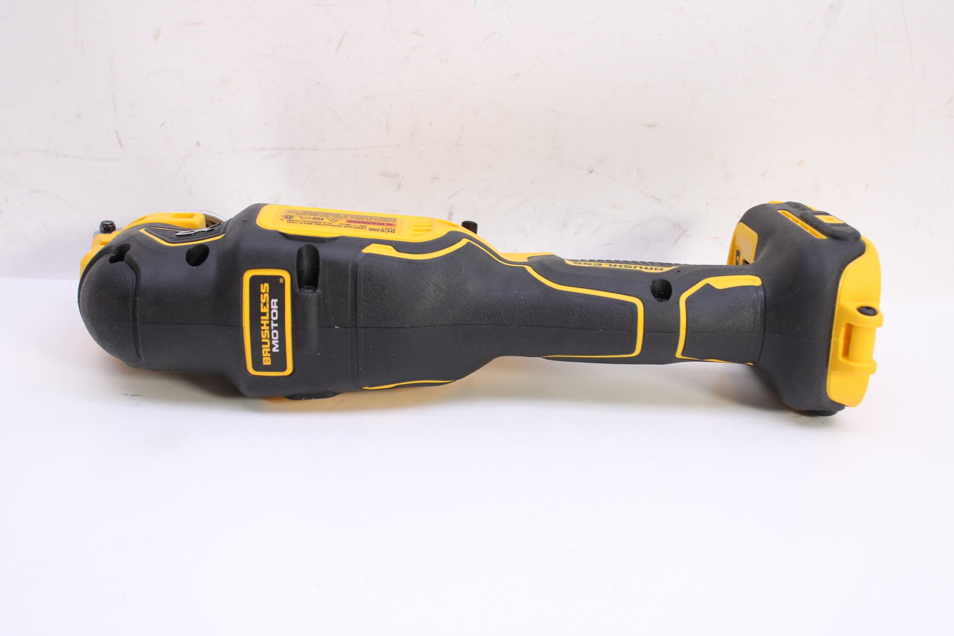 DeWalt DCS356 MAX XR 20V Brushless Cordless Oscillating Multi-Tool DeWalt DCS356 MAX XR 20V Brushless Cordless Oscillating Multi-Tool