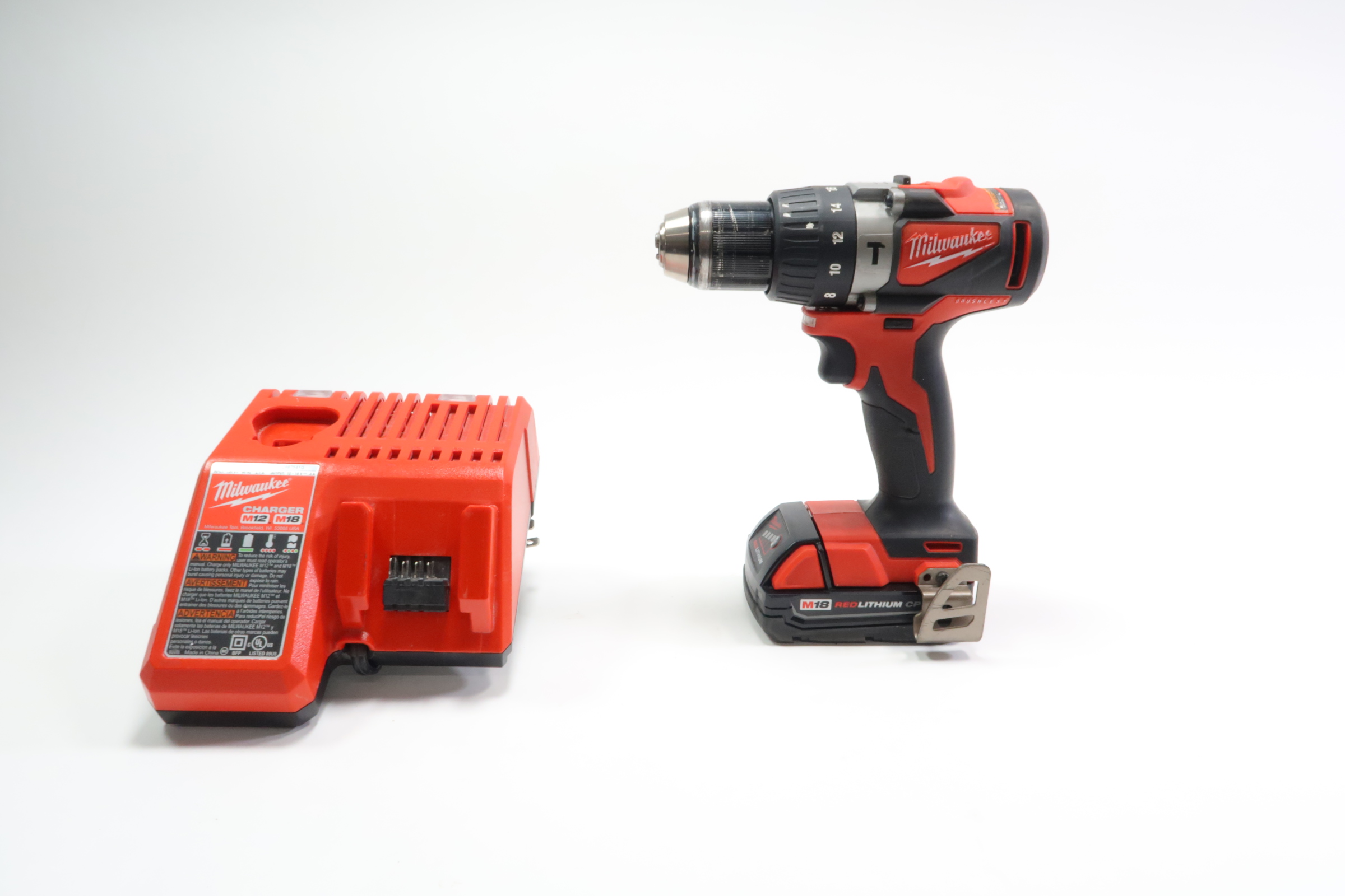 Milwaukee 2902-20 M18 18V Brushless 1/2" Cordless Hammer Drill Kit