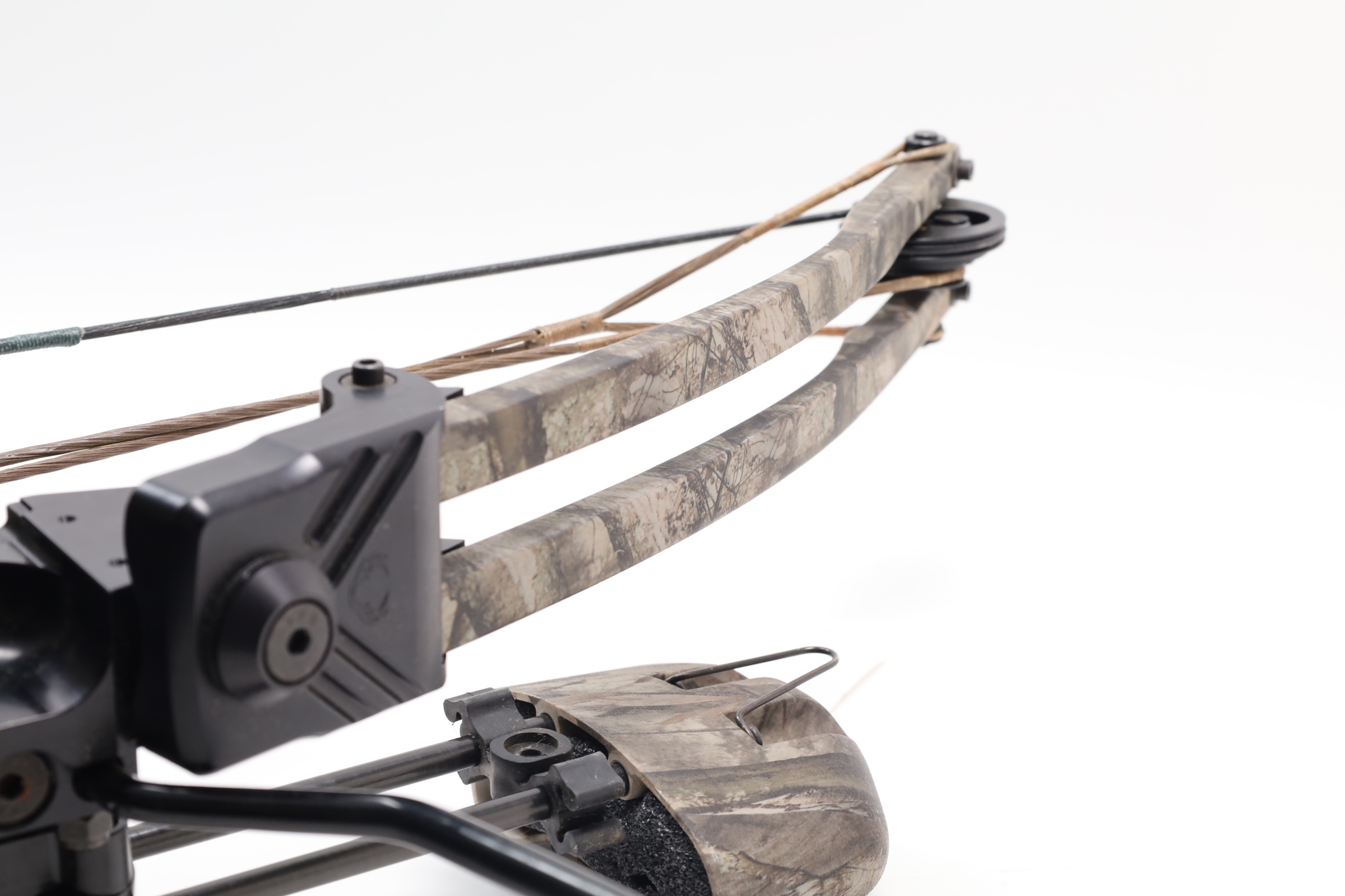 TenPoint Titan HLX C09047-7322 3x Pro-View ACUdraw Compound Crossbow - Camo