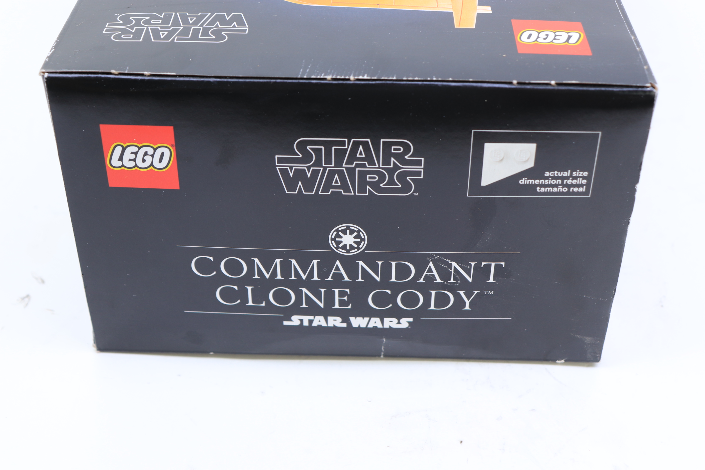 LEGO 75350 Star Wars: Clone Commander Cody Helmet Building Set