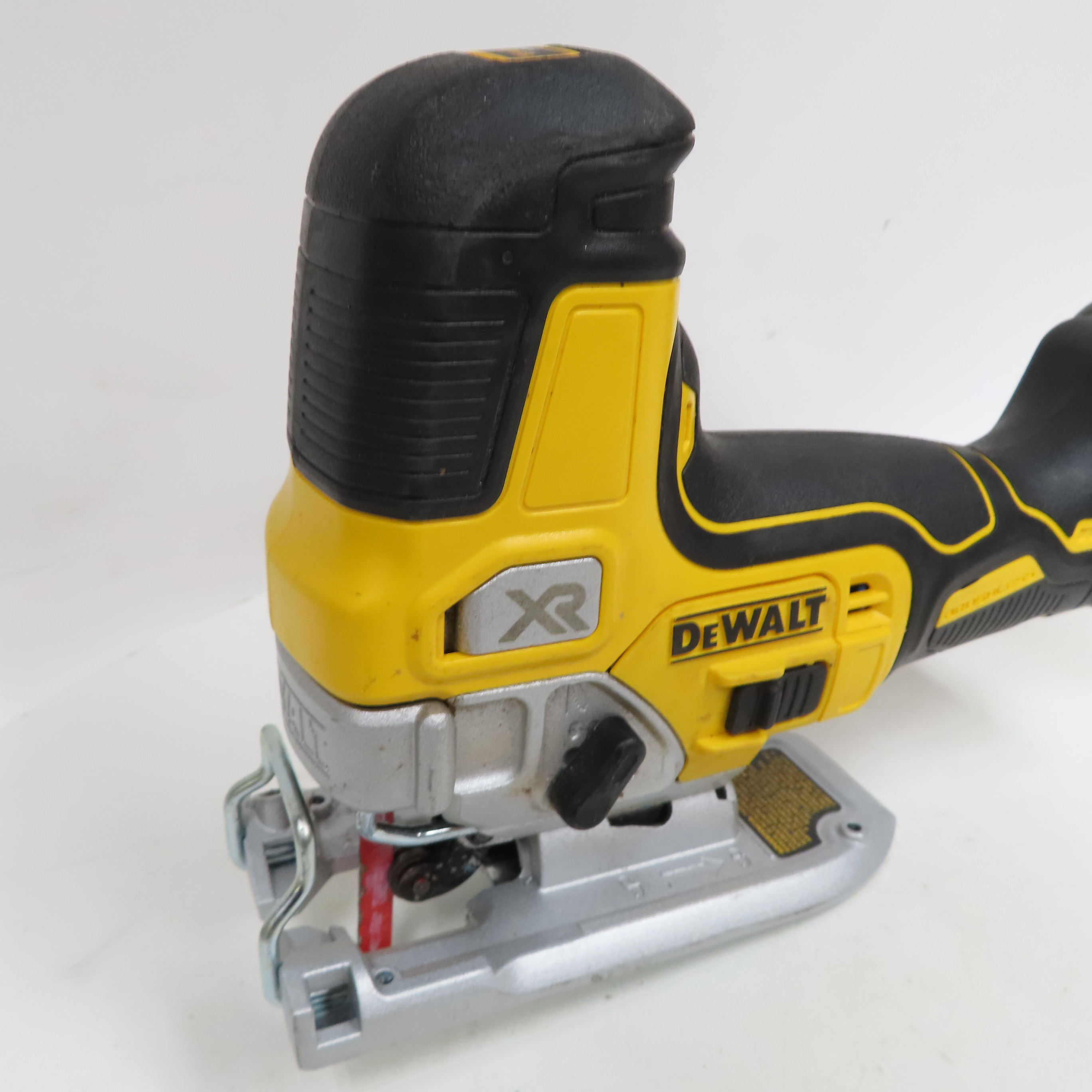 DeWalt DCS335 MAX XR 20V Cordless Variable-Speed Jig Saw (Tool Only)