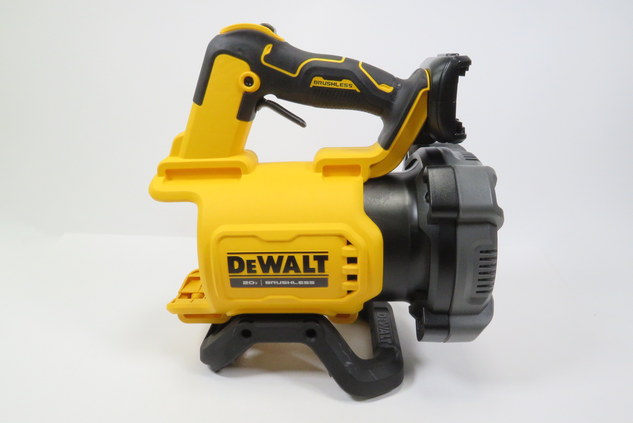DeWalt DCBL722B 20V MAX 125 MPH 450 CFM Brushless Handheld Leaf Blower