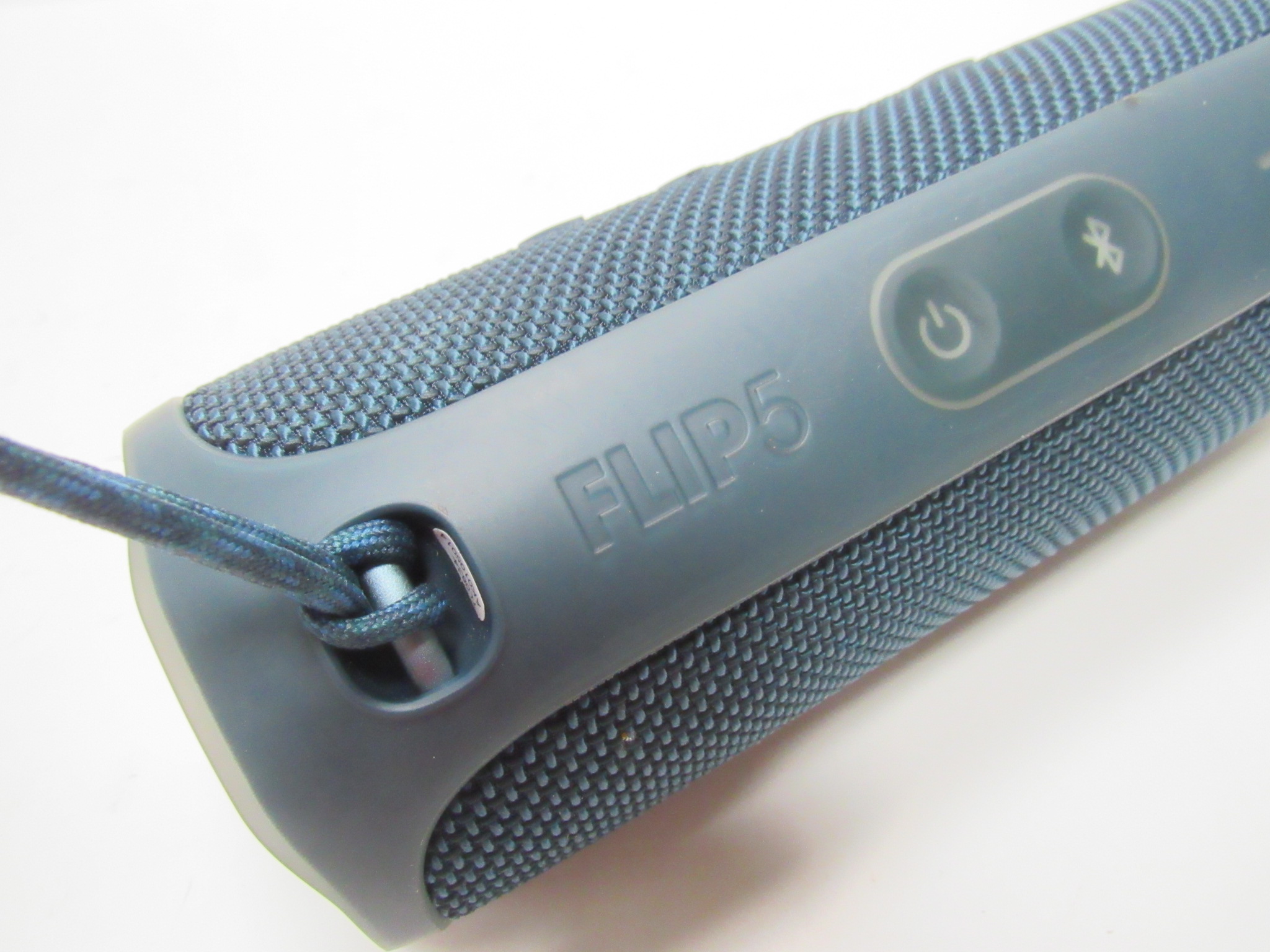 JBL Flip 5 Waterproof Portable Bluetooth Wireless IPX7 Rated Speaker