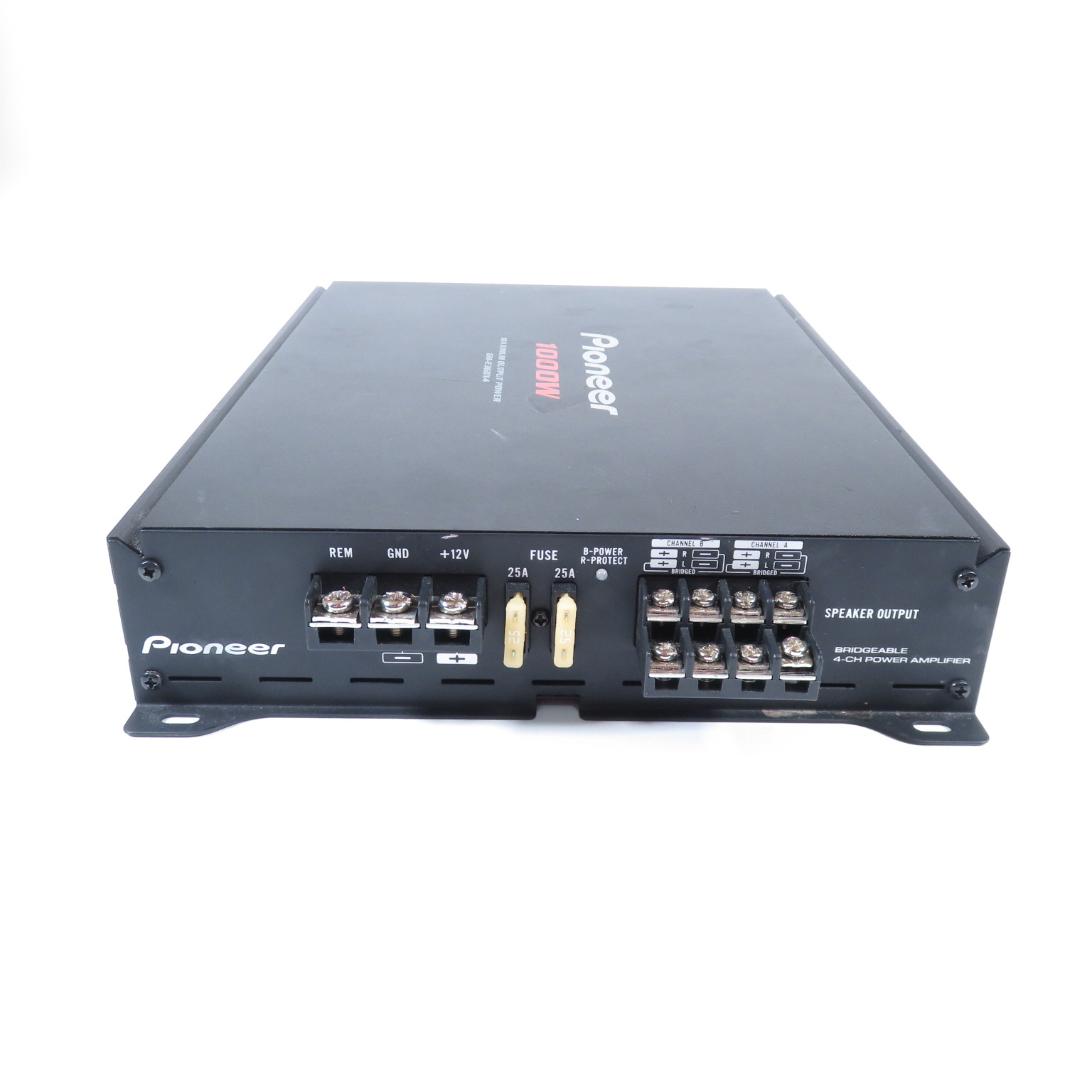 Pioneer GM-E360X4 4-Channel Bridgeable Class AB 1000W MAX Car Audio ...