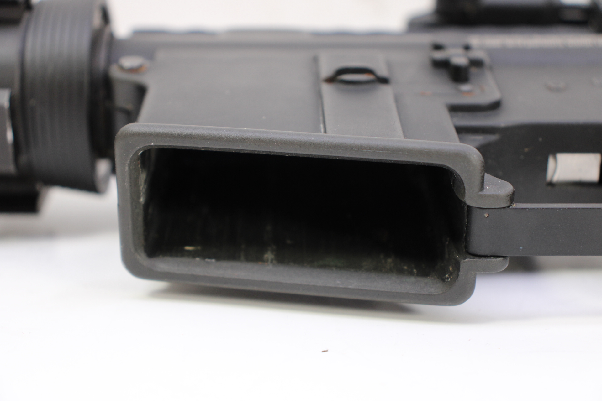 First Strike 615-01-1101 Magazine Fed 1-To-1 AR Rifle Design Paintball Gun