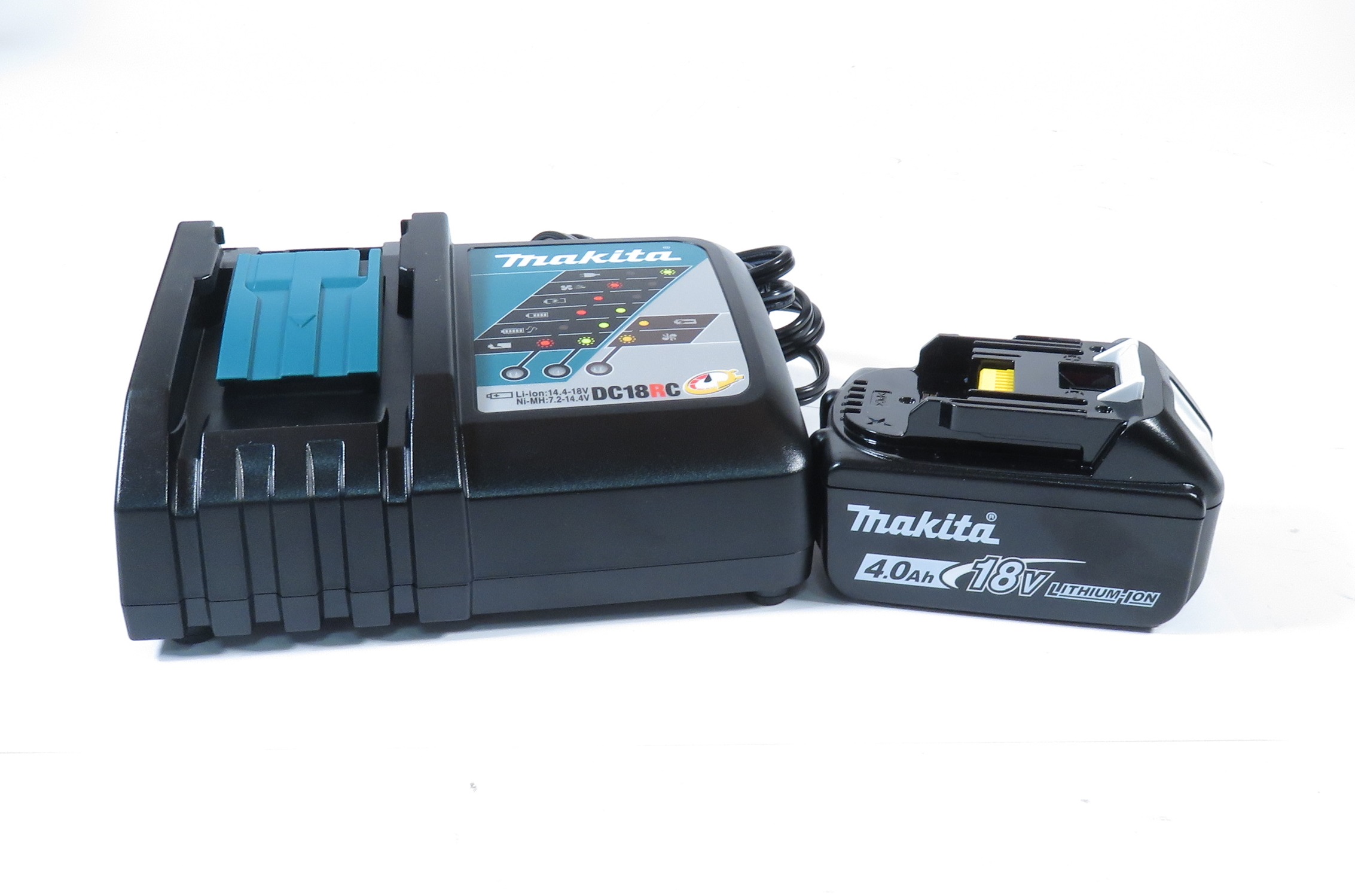 Makita BL1840B 18-Volt LXT Lithium-Ion High Capacity 4.0Ah Battery Pack