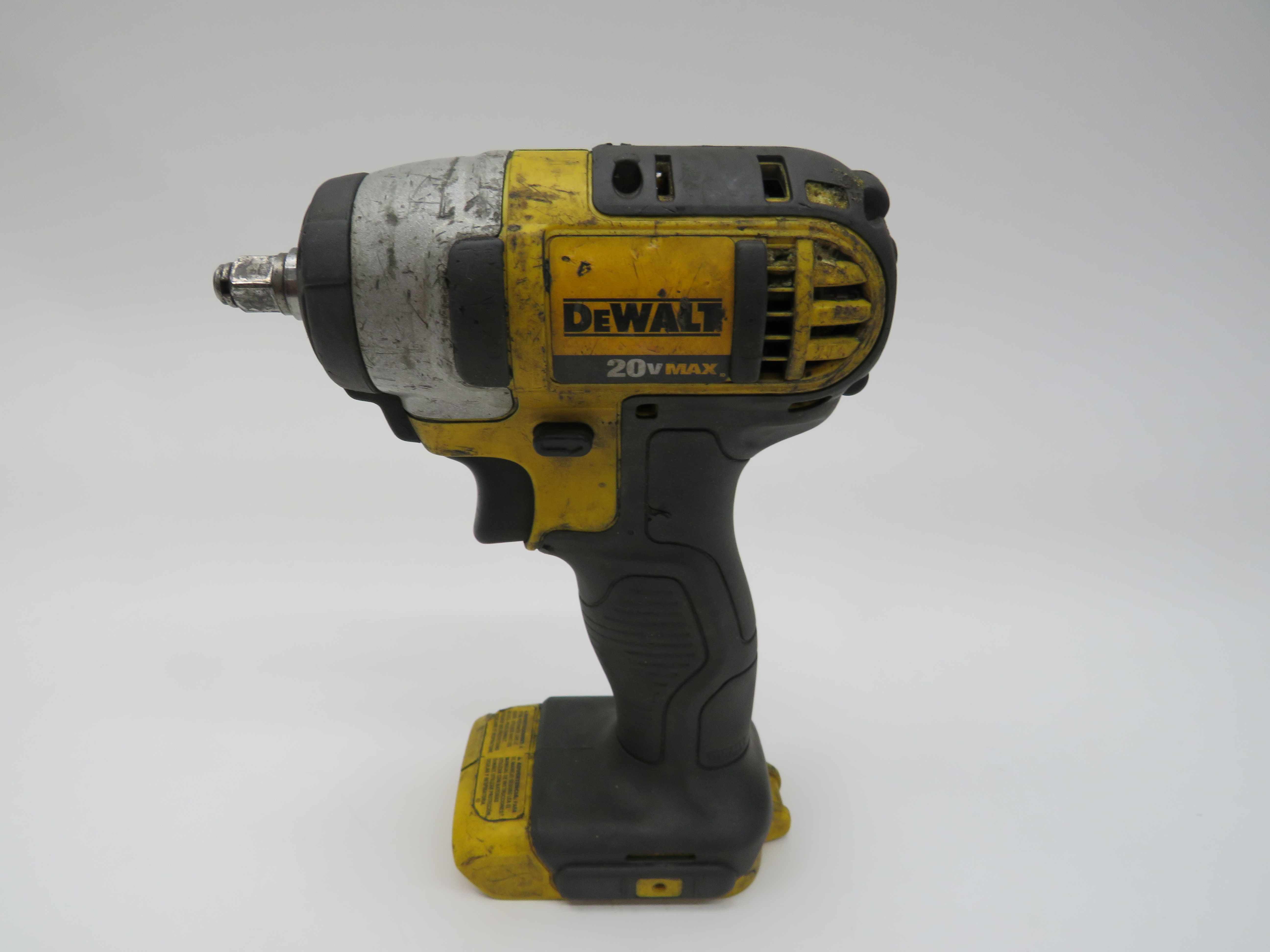 DeWalt DCF883 3/8" Cordless 20v Impact Wrench 7644