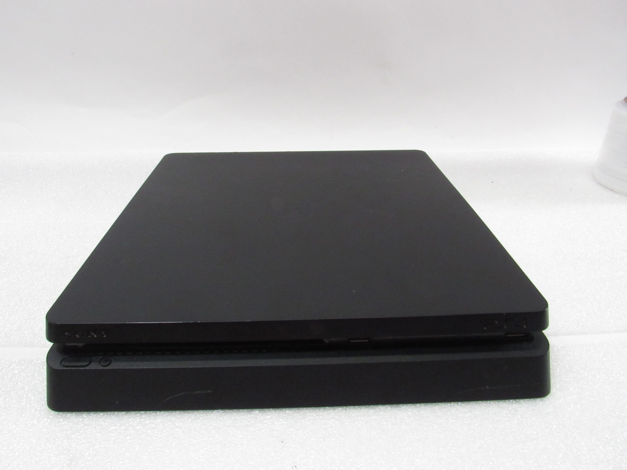 Sony CUH-2115B PlayStation 4 Ps4 Slim 1TB Console Black