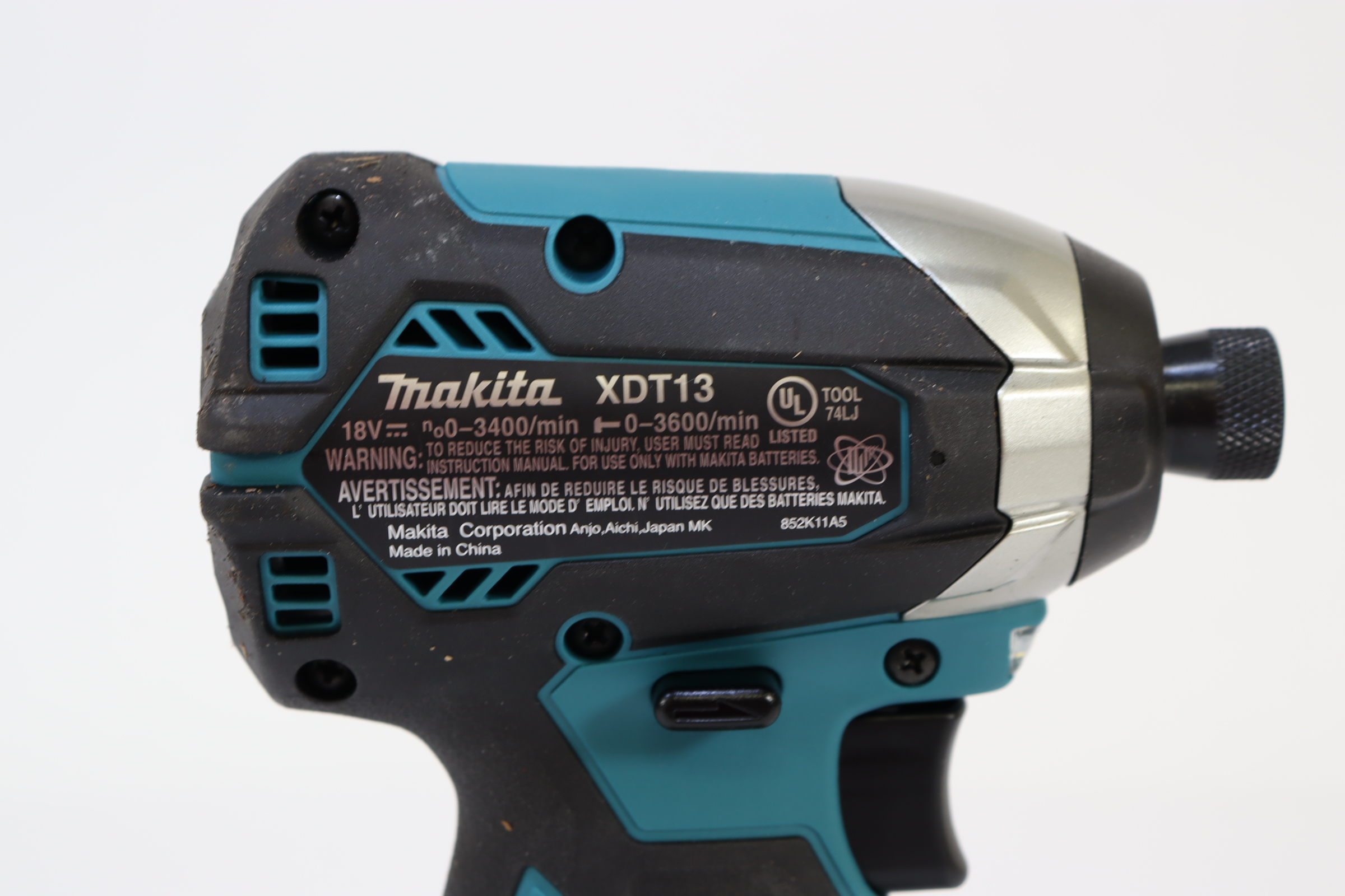Makita Cordless Impact XDT13 18-Volt LXT Lithium-Ion Brushless 1/4 in.