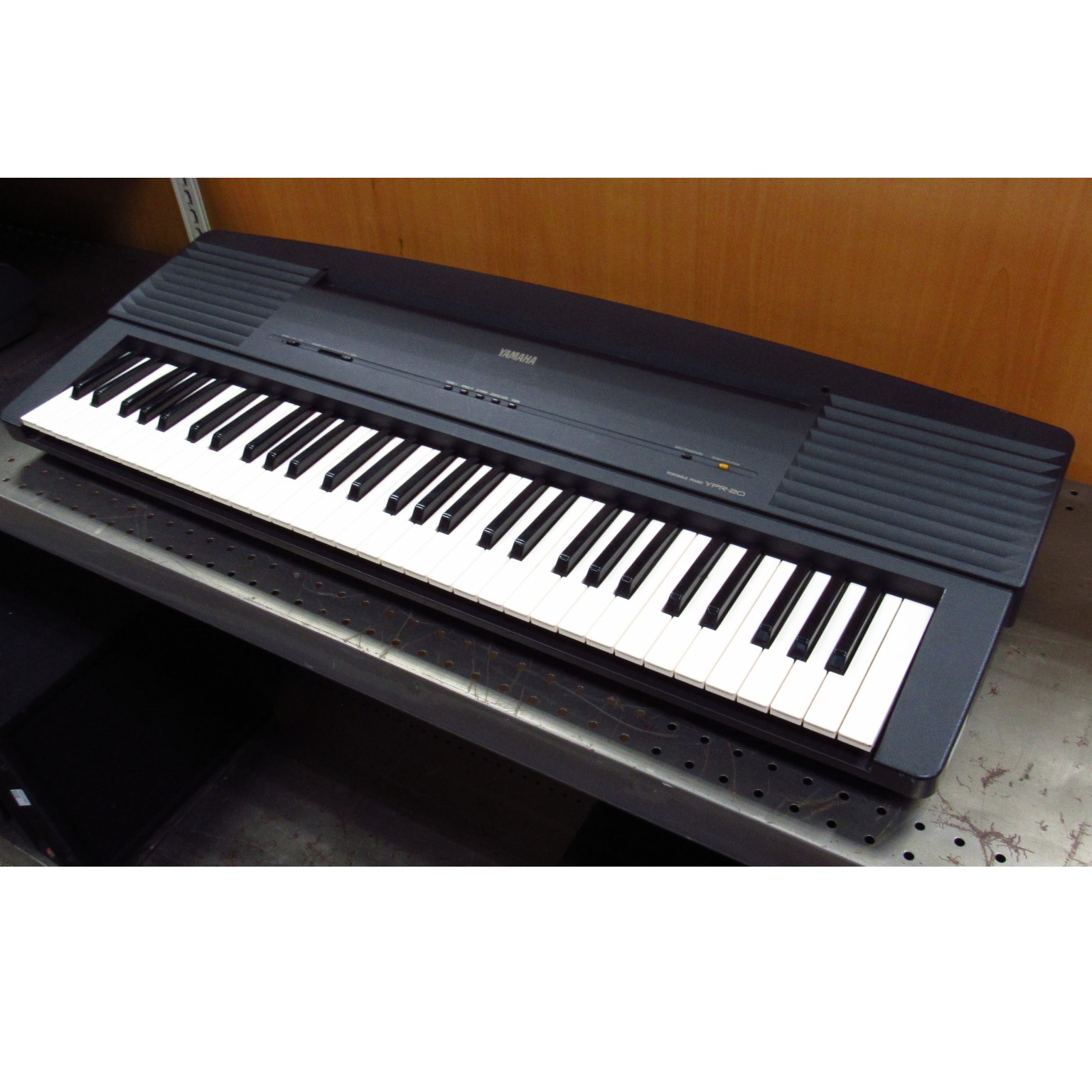 Yamaha YPR-20 61-Key Portable Piano Keyboard - Local Pick-Up Only
