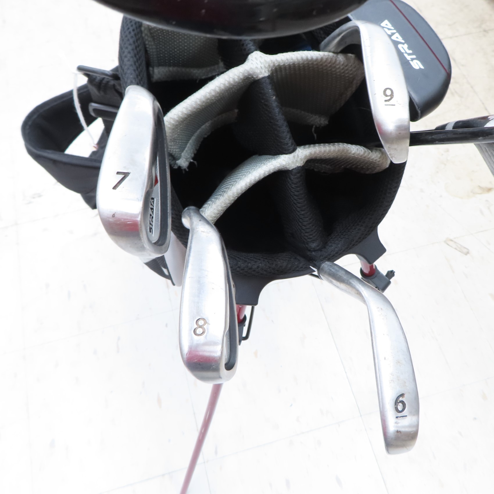 Strata Plus 460CC 8-Piece Golf Club Set (Local Pick-Up Only)